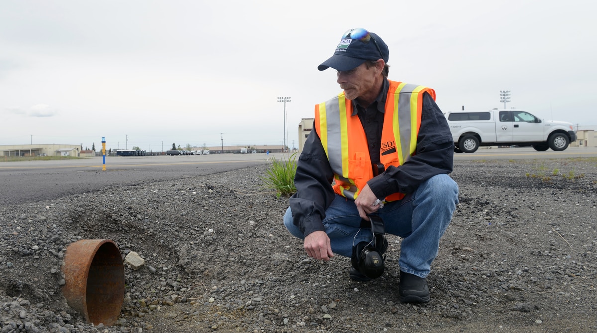 JBER partners with USDA to protect airfield, wildlife > Joint Base ...