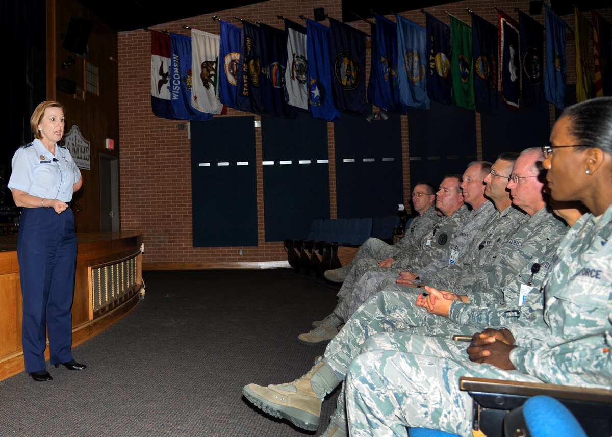 Top Air Force nurse visits WHASC > Air Force Medical Service > Display