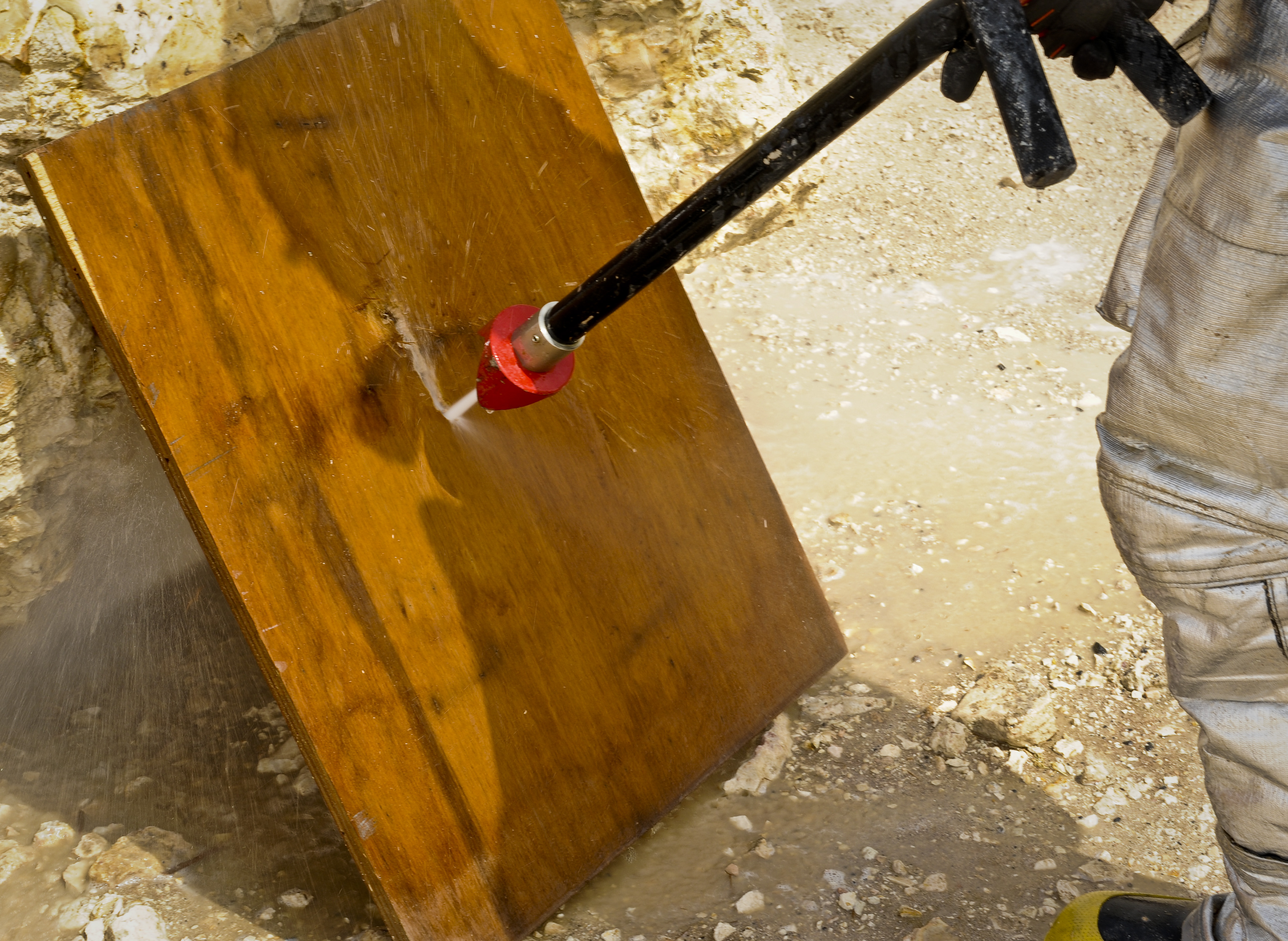 PyroLance: Water with firepower > Air Force > Article Display