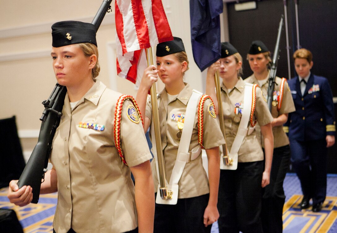 Loudoun County High School Navy Junior ROTC color guard members march ...