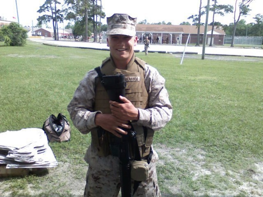 Marine Reservist designs fleet equipment at NAWCWD China Lake > United ...