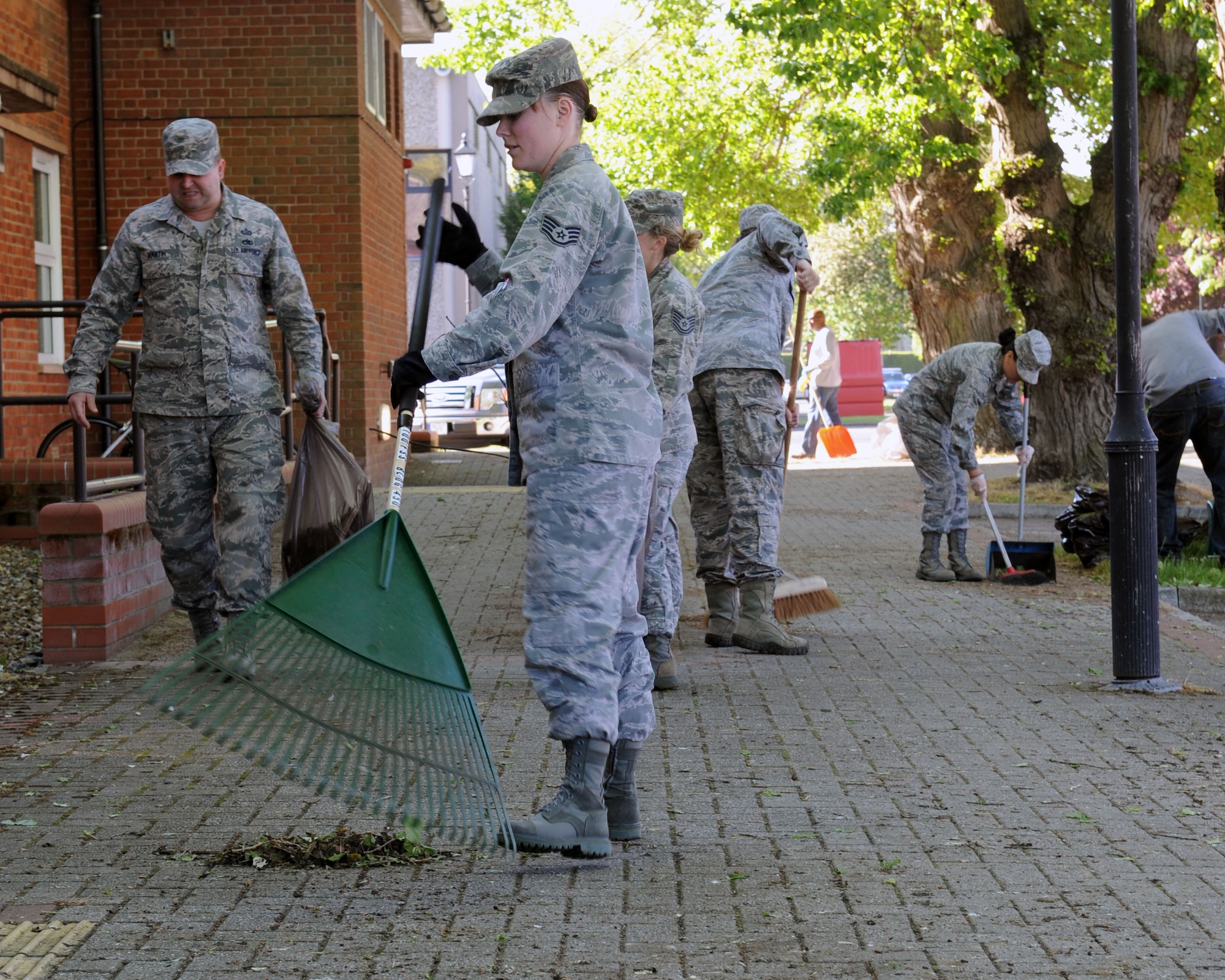 Team Mildenhall cleans house > Royal Air Force Mildenhall > RAF ...