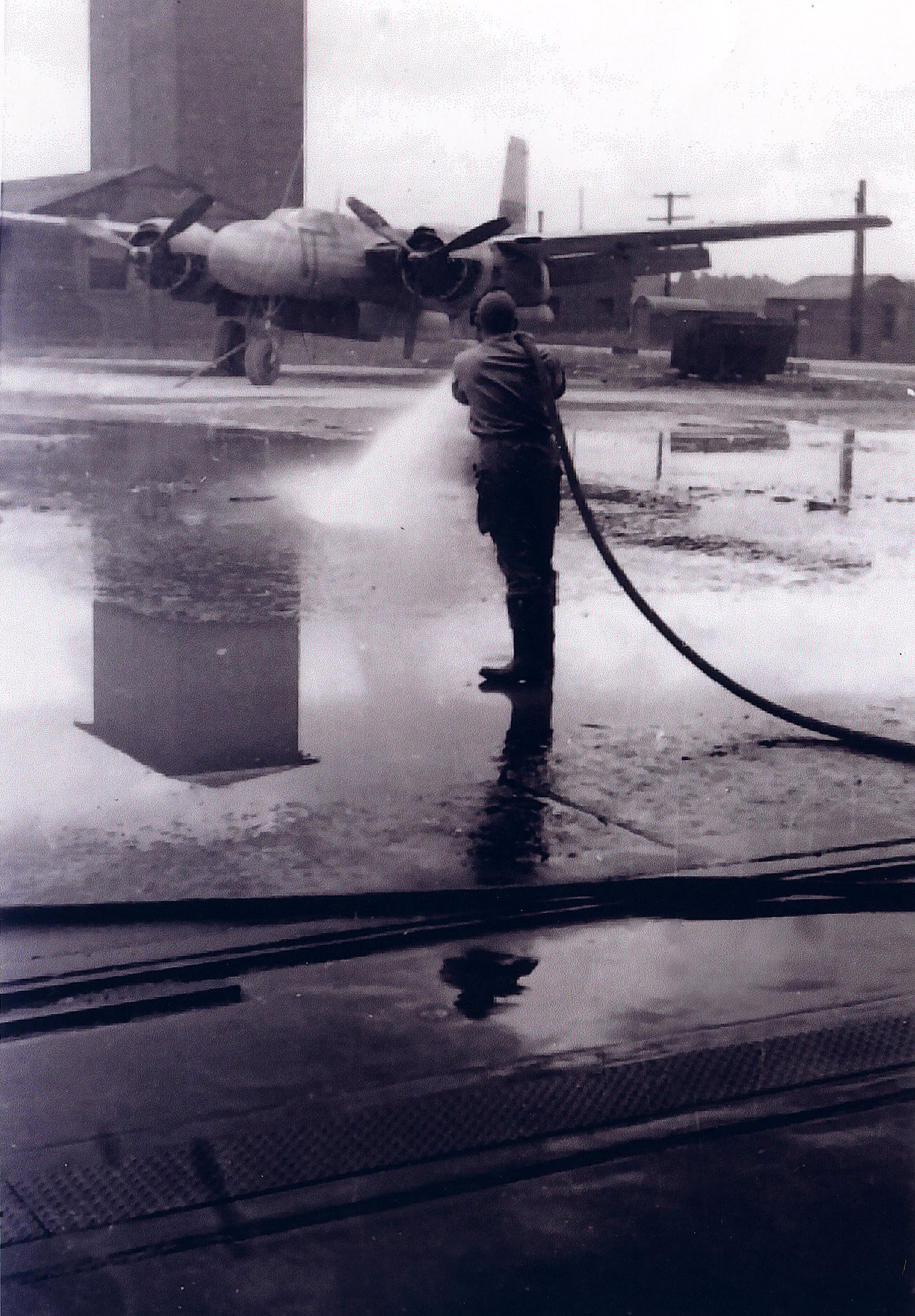 Air Guard Base Survives the Vanport Flood of 1948 > 142nd Wing ...