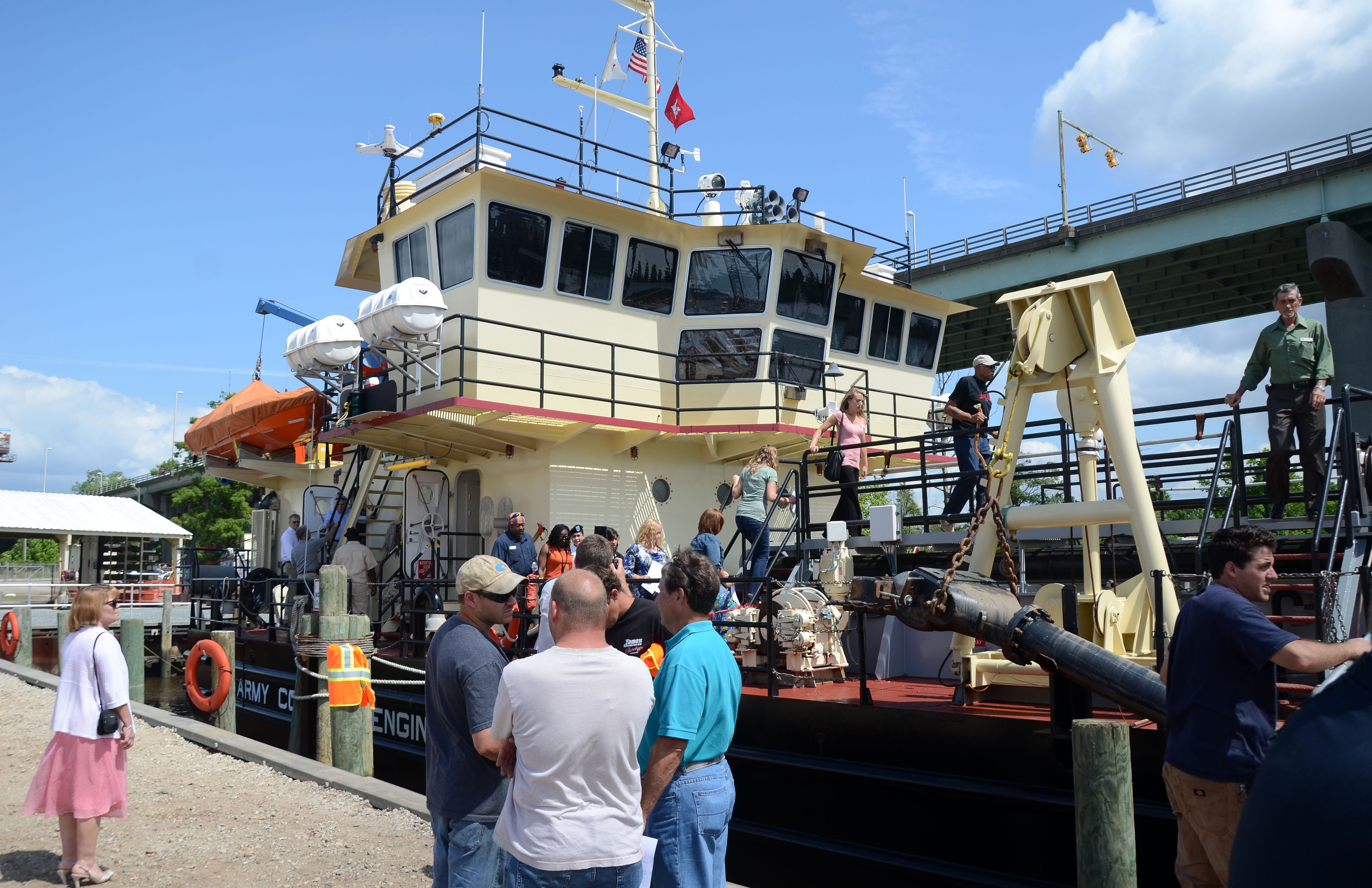 Wilmington District Commissioned Shallowdraft Dredge MURDEN
