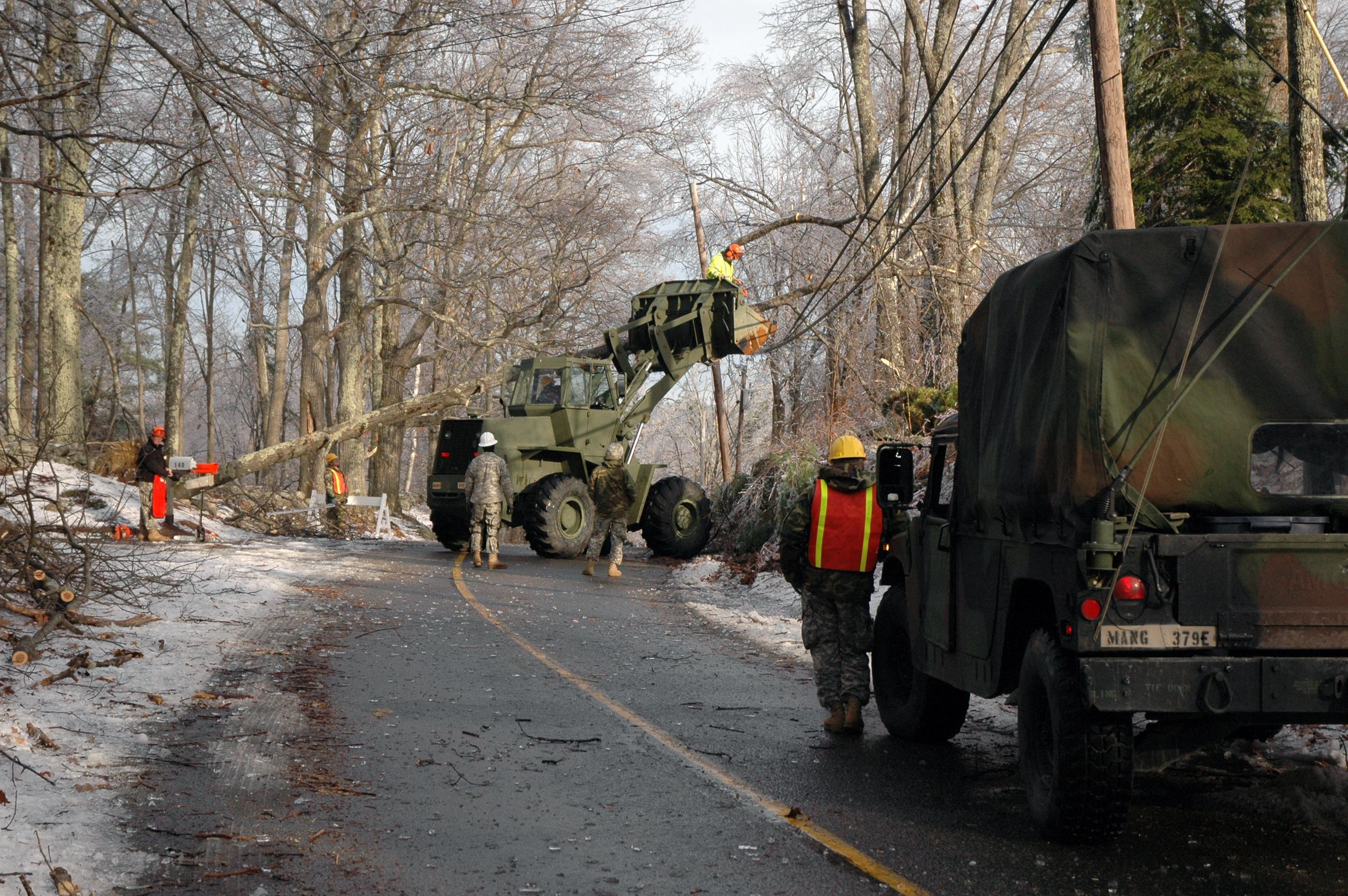 Connecticut Guard responds to neighbor's call for help > National Guard ... Connecticut Guard responds to neighbor's call for help > National Guard ...