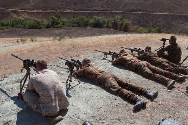 Marine scout snipers shoot alongside New Zealand, Canadian snipers ...
