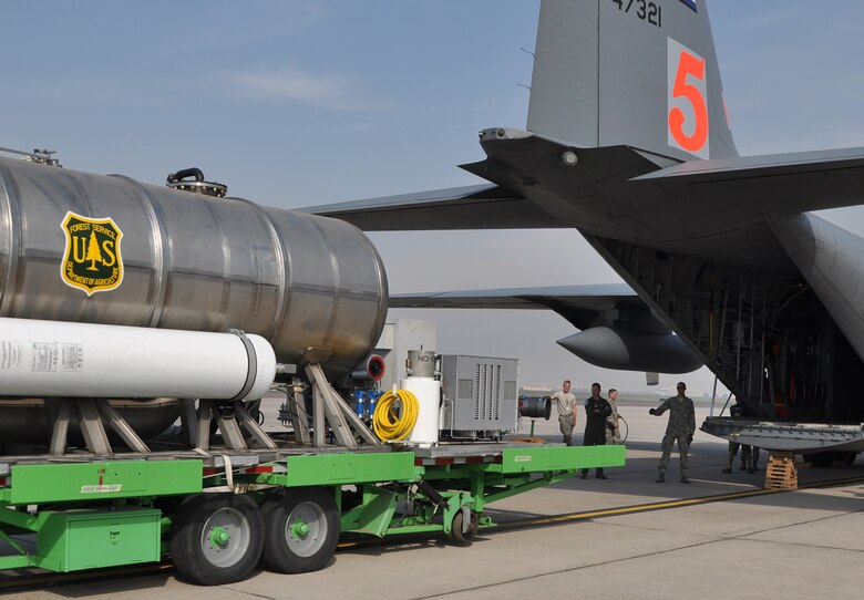 AF Reserve MAFFS C-130s, crews back in Colorado > U.S. Air Force > Article Display