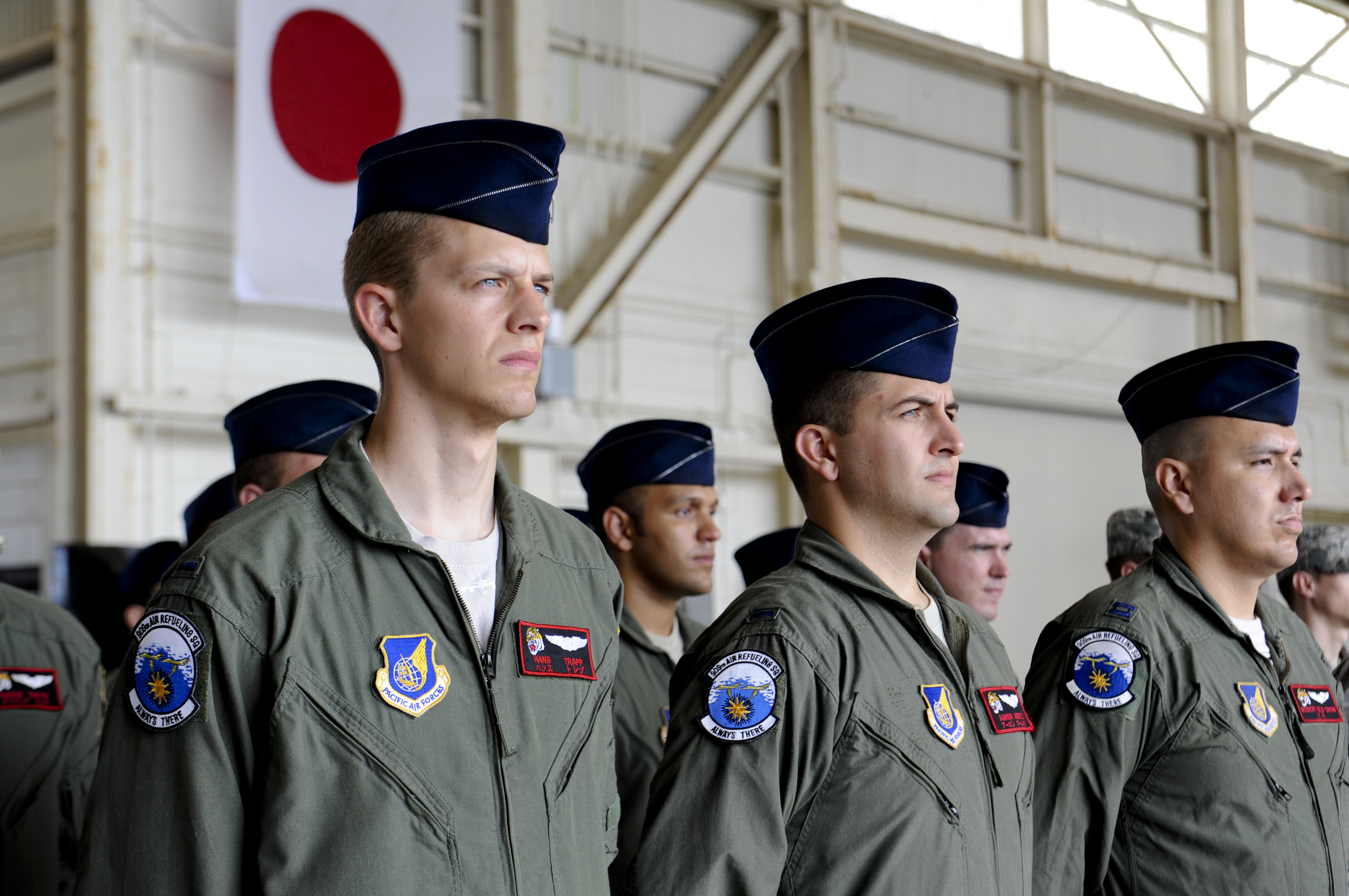 909th welcomes new commander