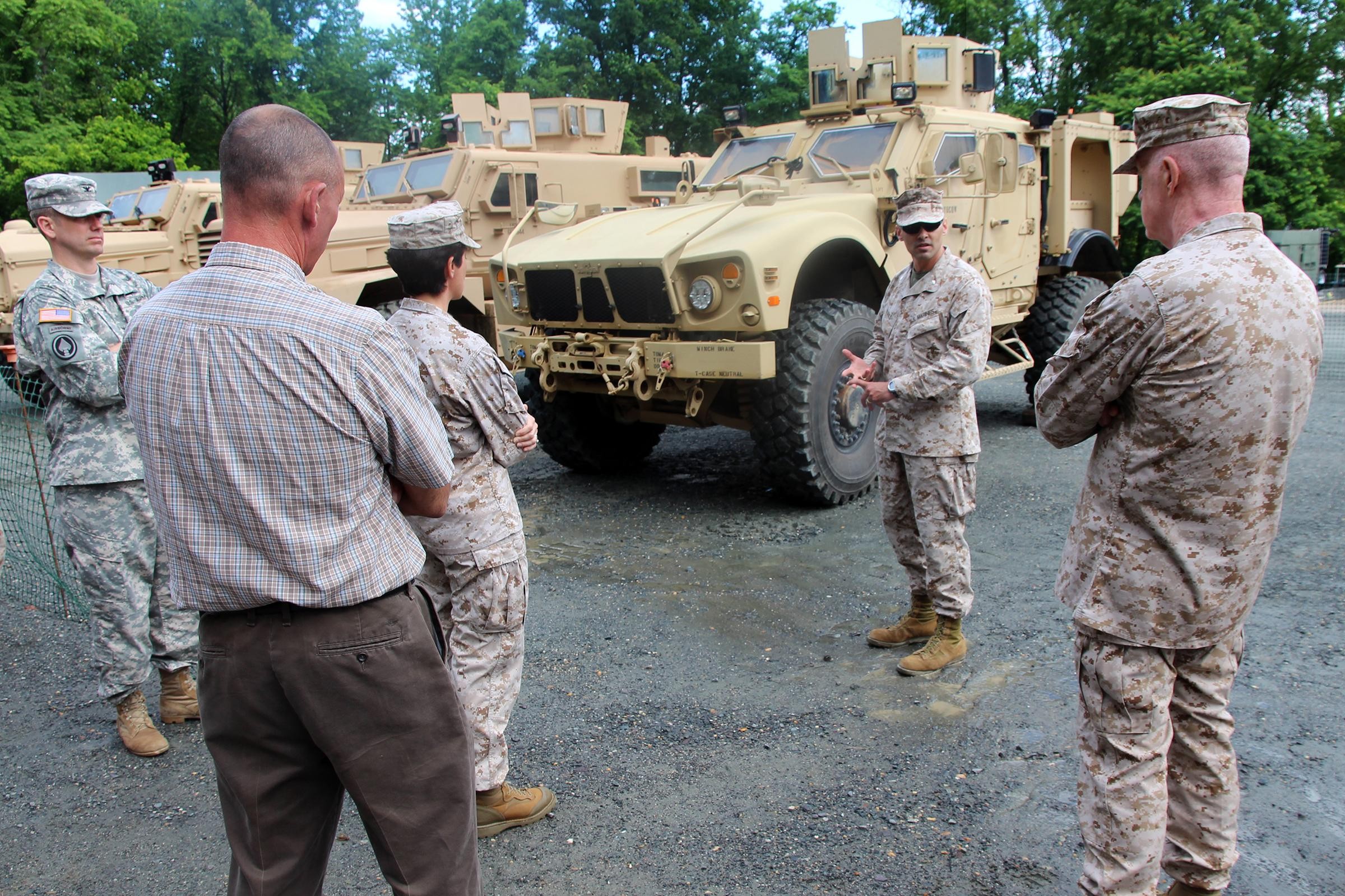 JLTV program office hosts vehicle demonstration, gets ready to test ...