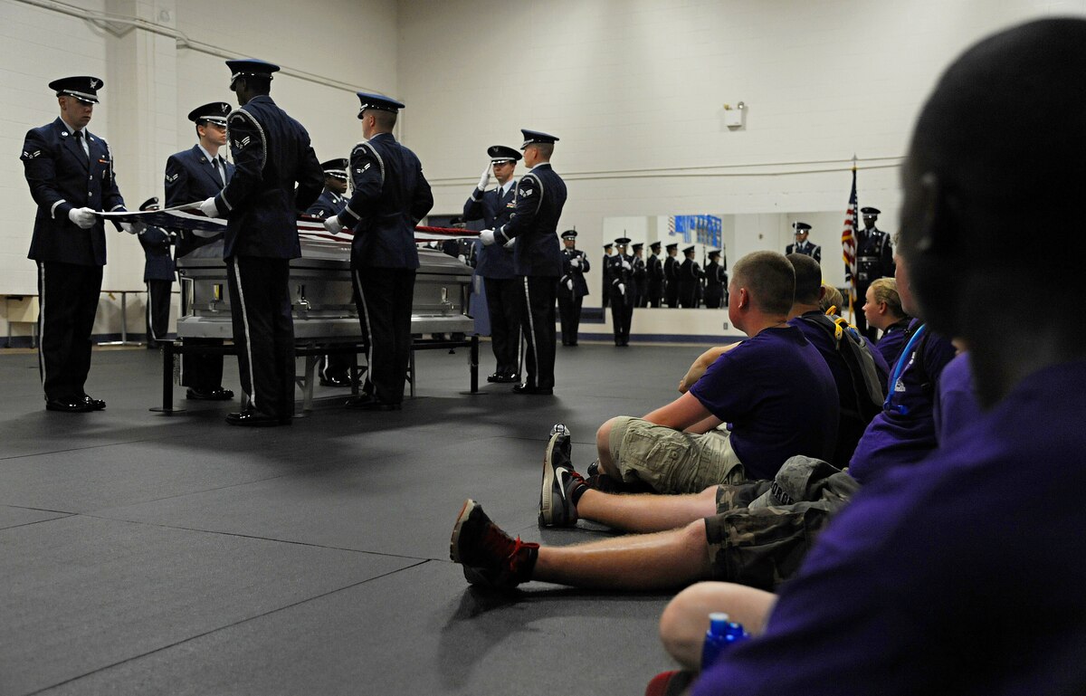 JROTC students learn leadership > Scott Air Force Base > News