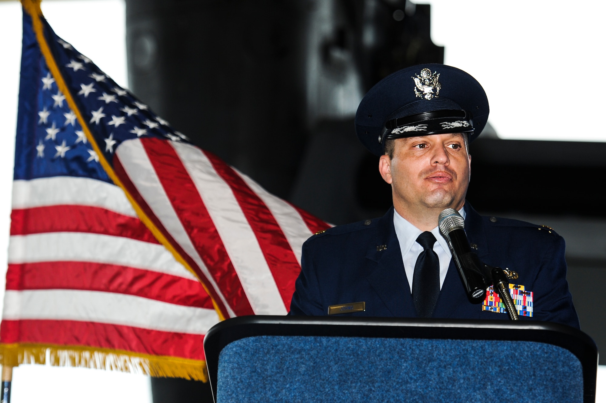 801st SOAMXS changes command > Hurlburt Field > Article Display