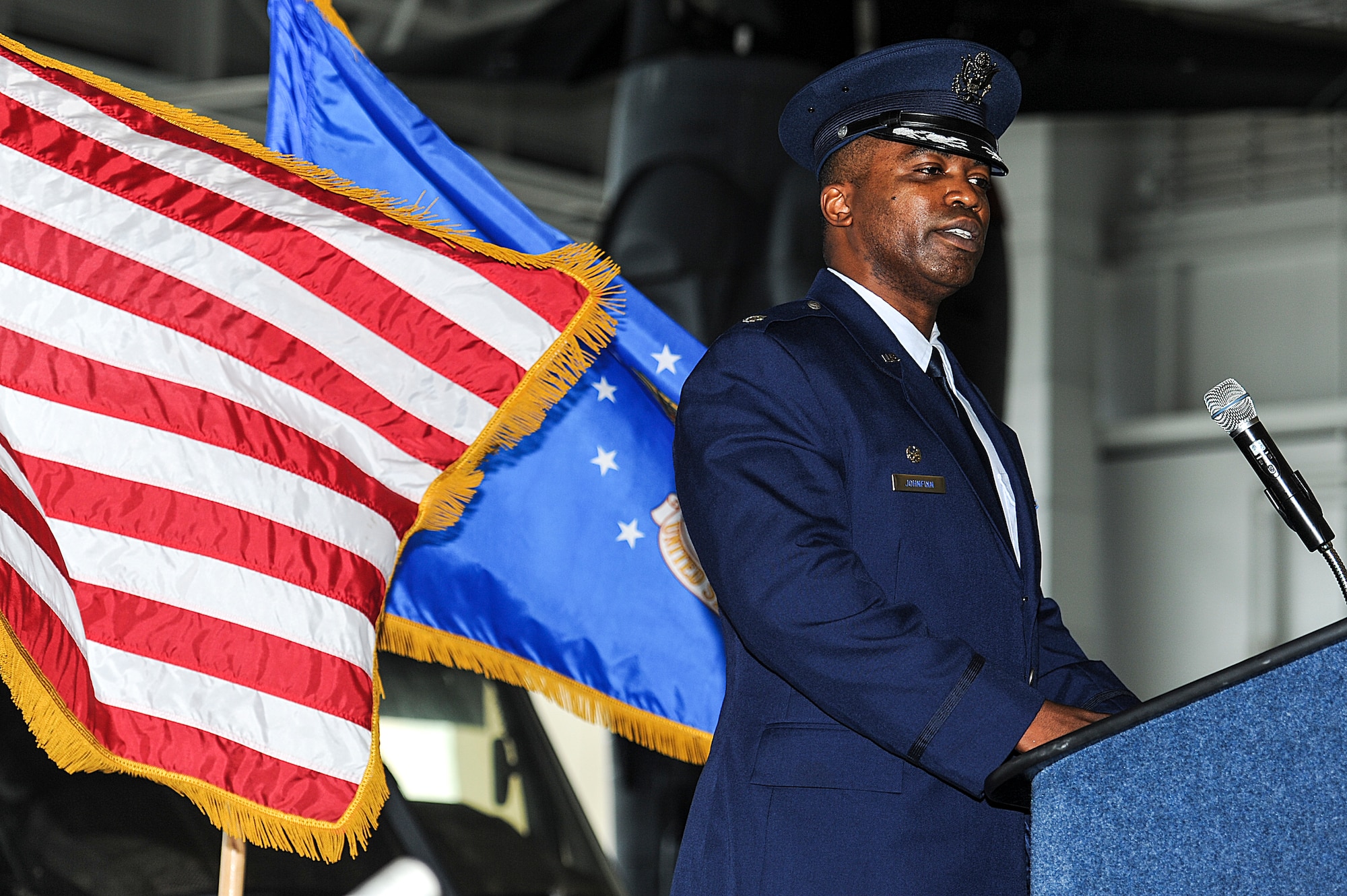 801st SOAMXS changes command > Hurlburt Field > Article Display