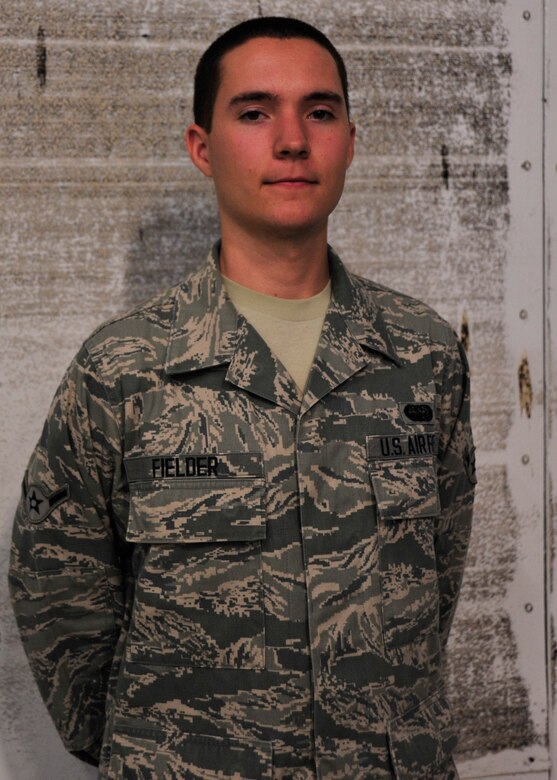 An unCOMMon opportunity > Joint Base Andrews > Article Display