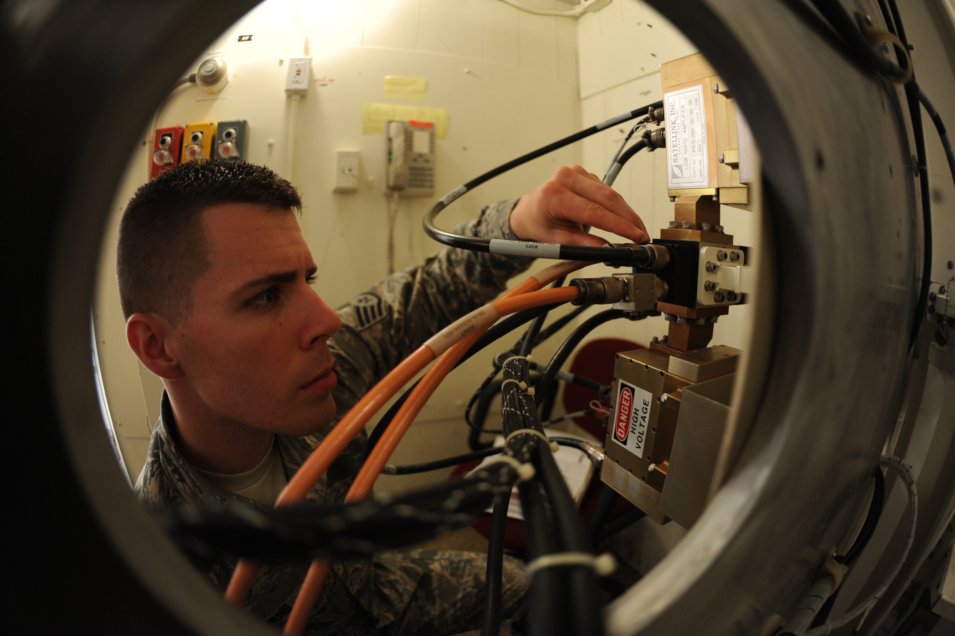 The secrets of the giant golf ball > MacDill Air Force Base > Display
