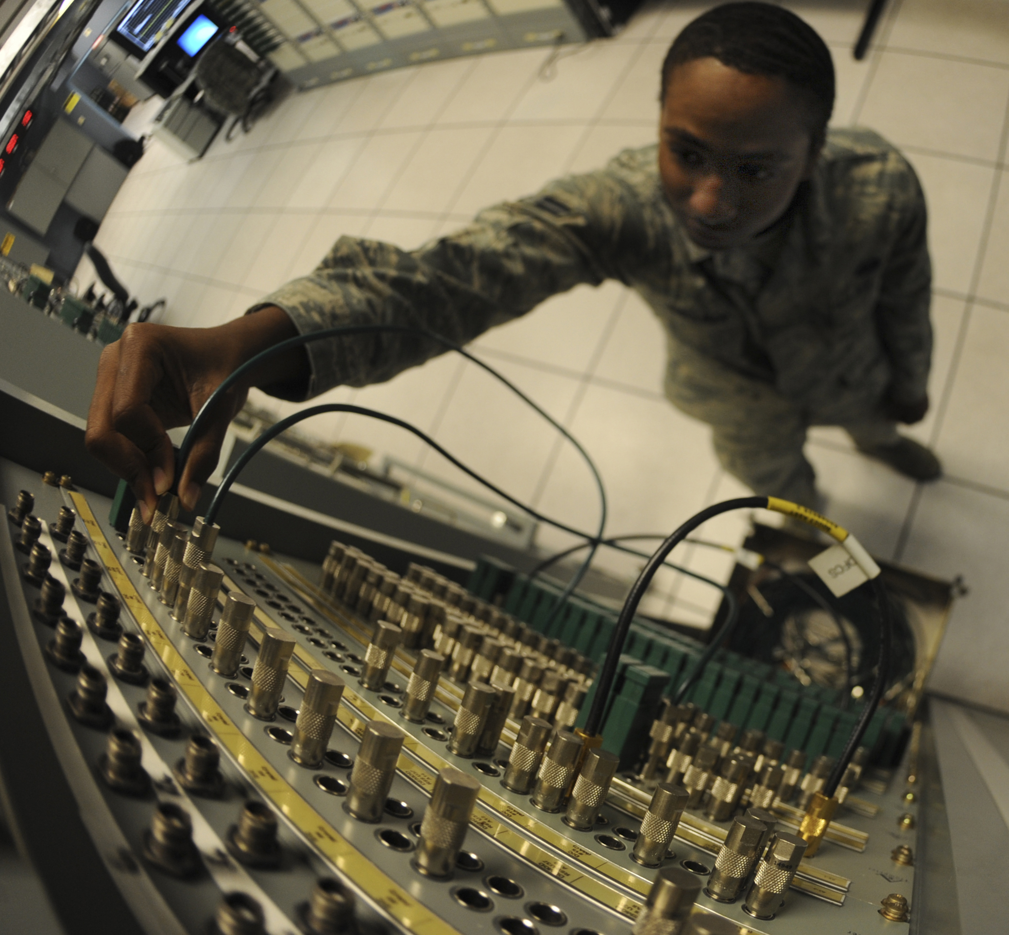 The secrets of the giant golf ball > MacDill Air Force Base > Display