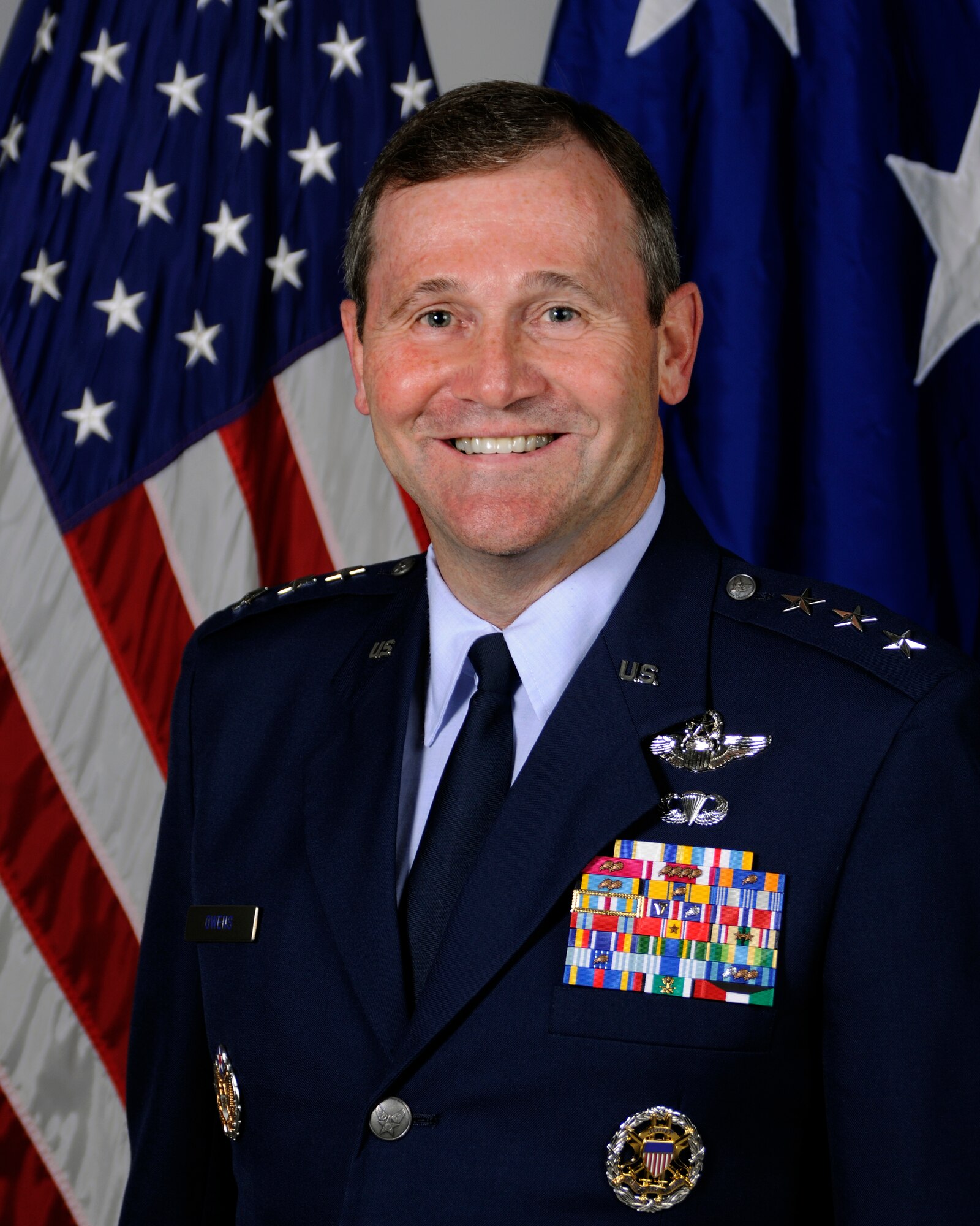 LIEUTENANT GENERAL DOUGLAS H. OWENS > Air Force > Biography Display