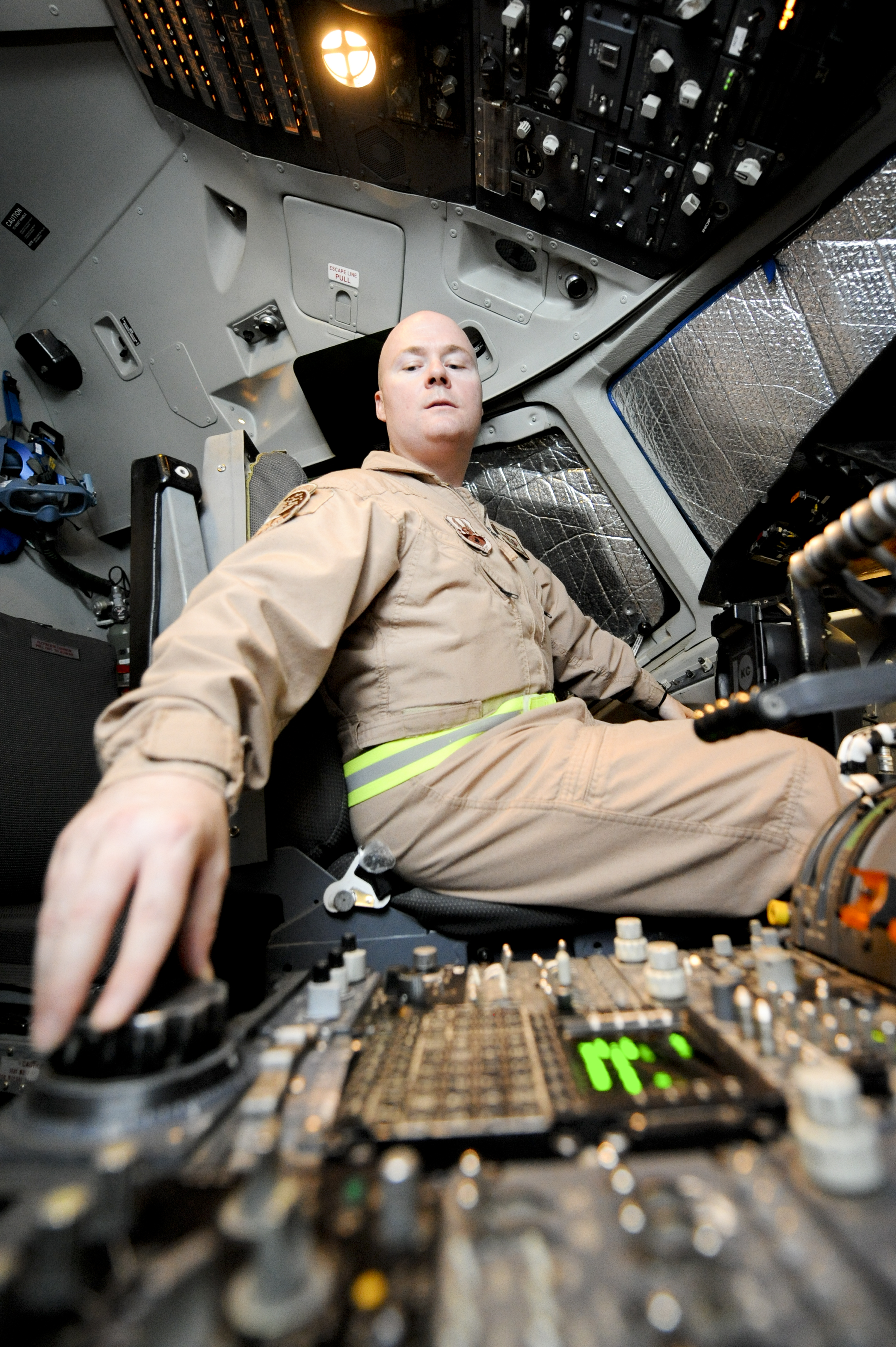 Flight engineer reaches combat sortie milestone > U.S. Air Forces ...