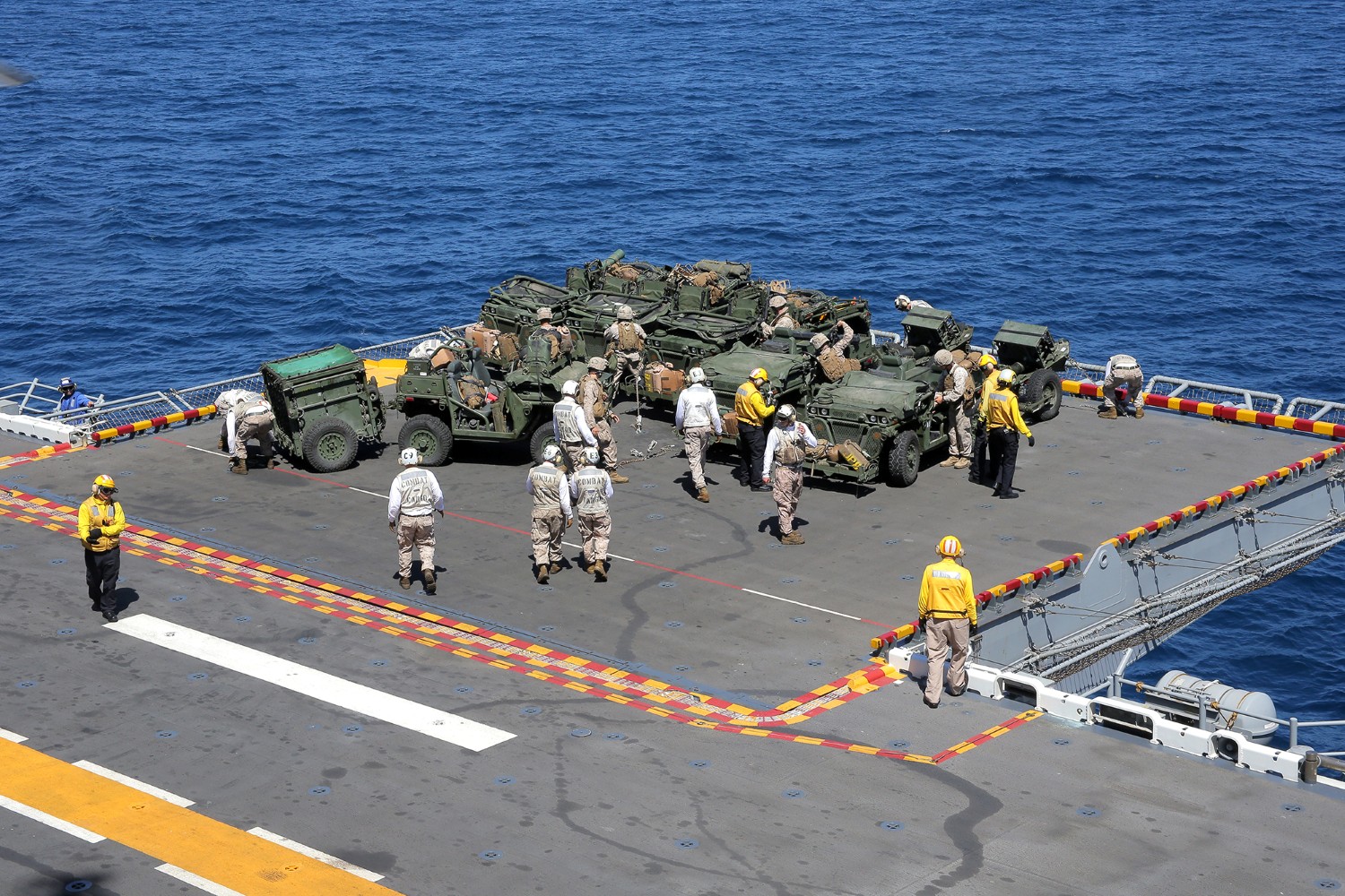 13th MEU supports PMINT flight ops