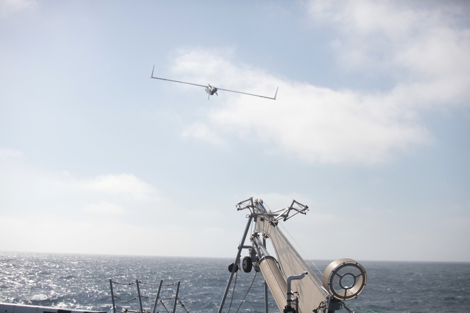 13th MEU puts Scan Eagle eye in the sky