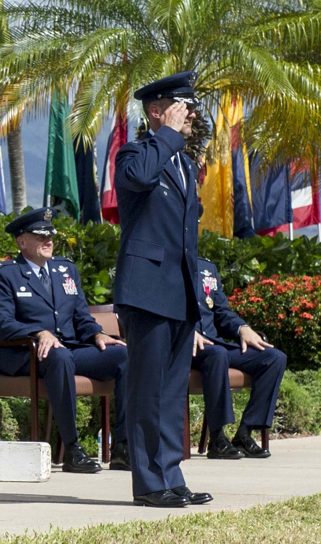 15th OG under new management after change of command ceremony > 15th ...