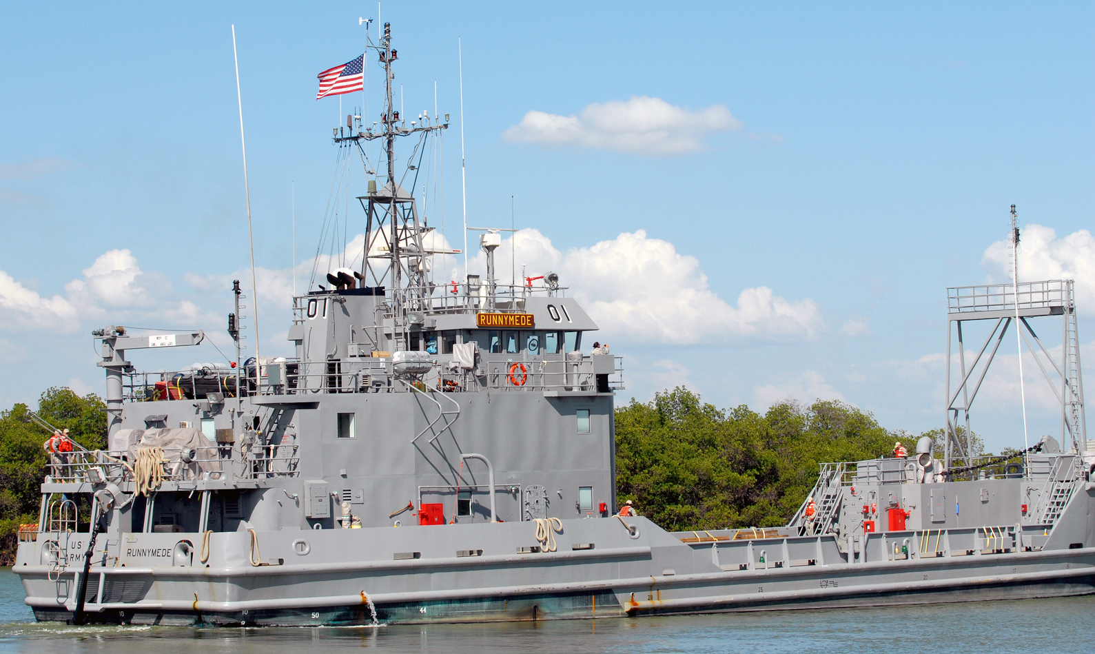 LCU 2001 “Runnymede”