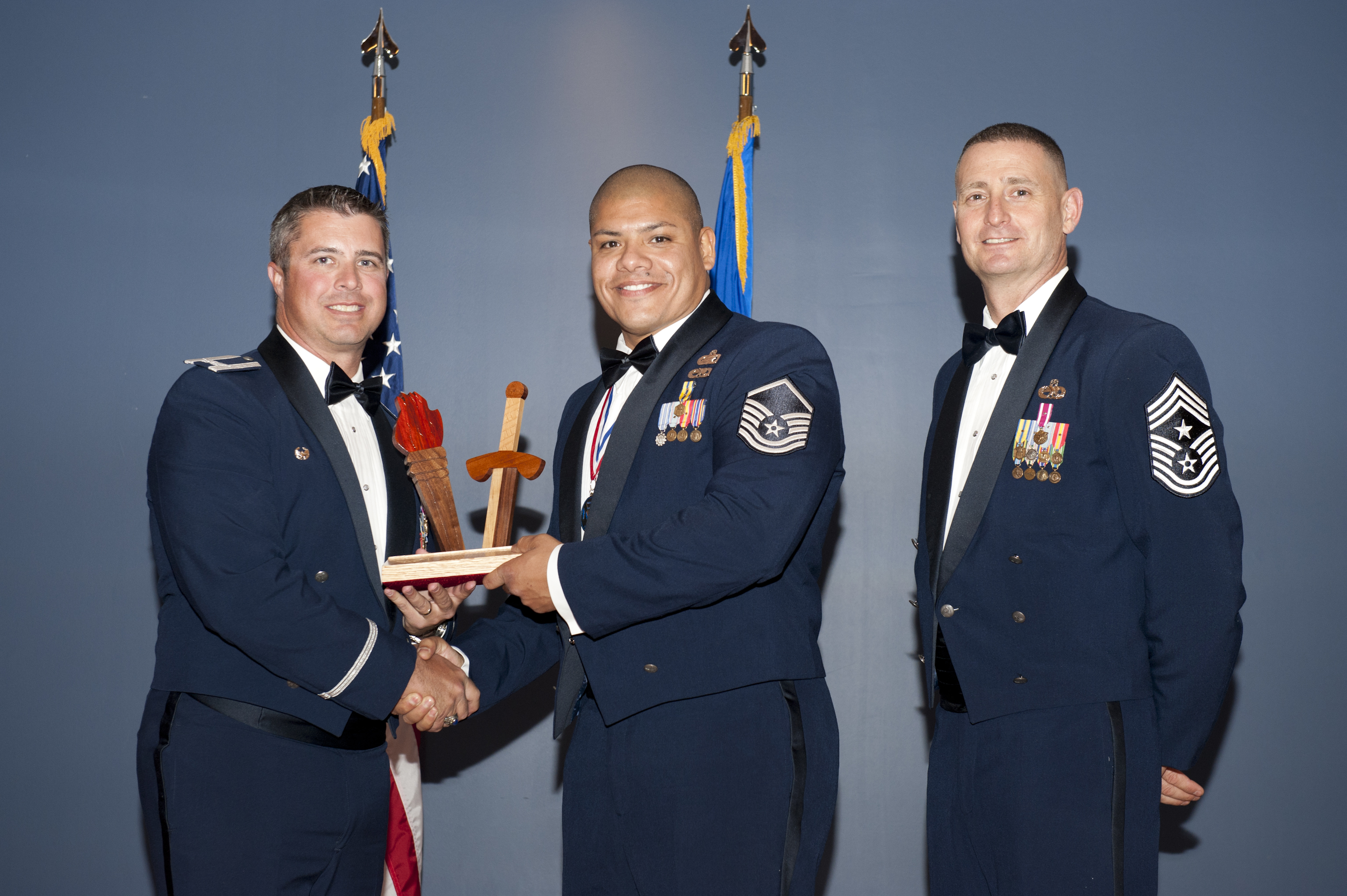 Master sergeant earns senior NCO of the Year Award > Tyndall Air Force Base > Article Display