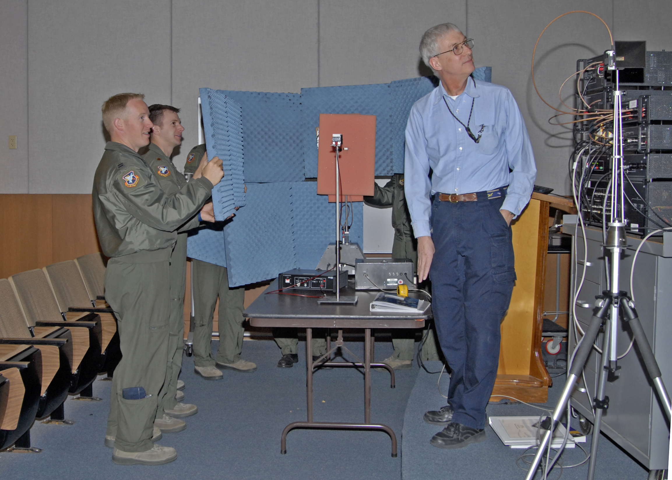 Test Pilot School modernizes Systems curriculum > Edwards Air Force ...