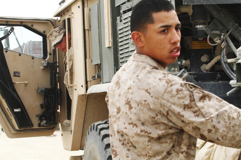 CLR-2 faces challenges during demilitarization > United States Marine ...