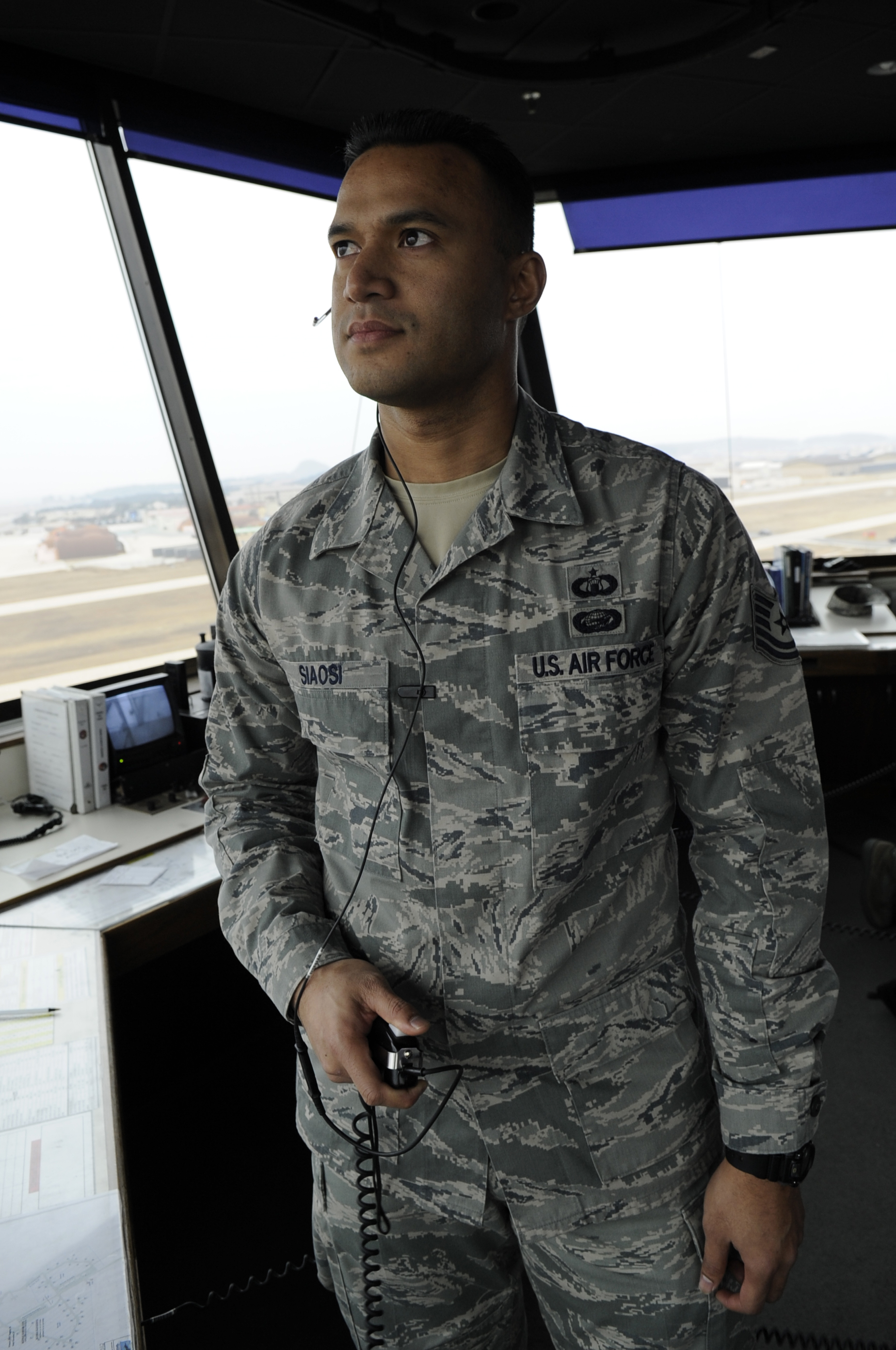 8th OSS wins Airfield Operations Flight Complex of the Year Award ...