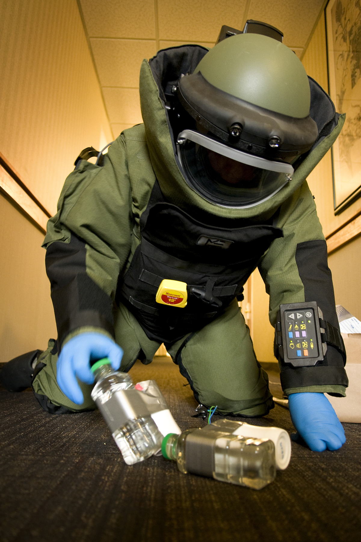Grissom's new EOD unit comes online > Air Force Reserve Command > News ...