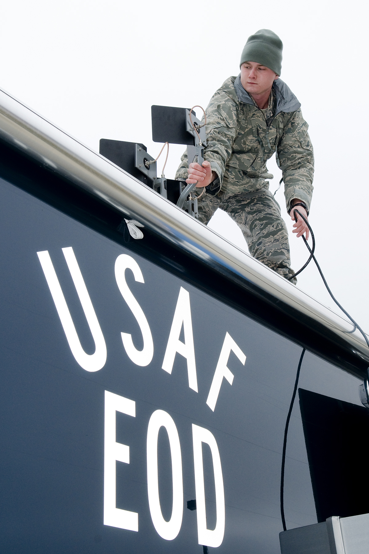 The long walk: Grissom's new EOD unit comes online > Grissom Air ...