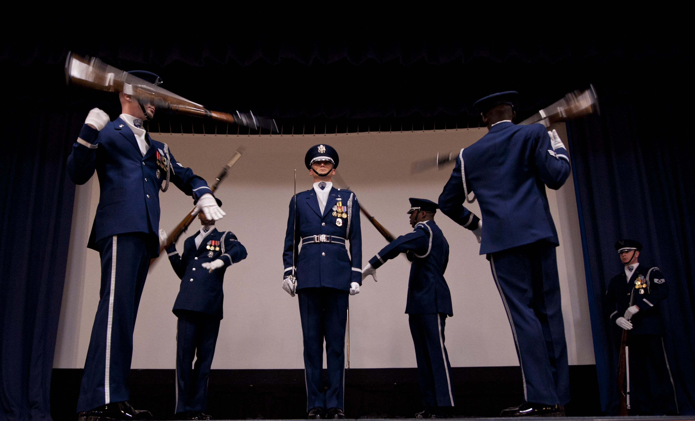Air Force Honor Guard Drill Team visits Hurlburt > Hurlburt Field ...