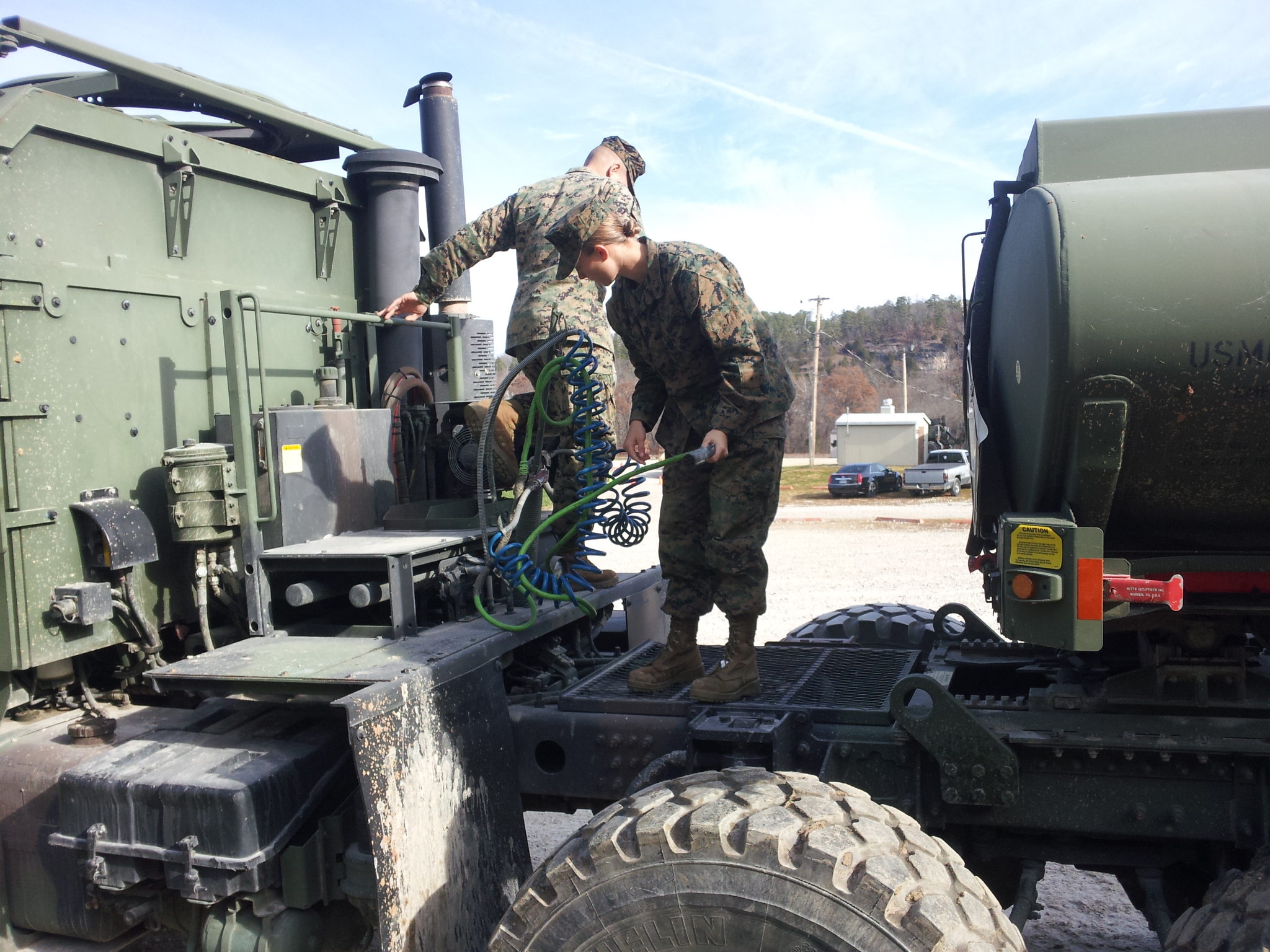 AMK31/MK970 Coupling and Uncoupling Procedures