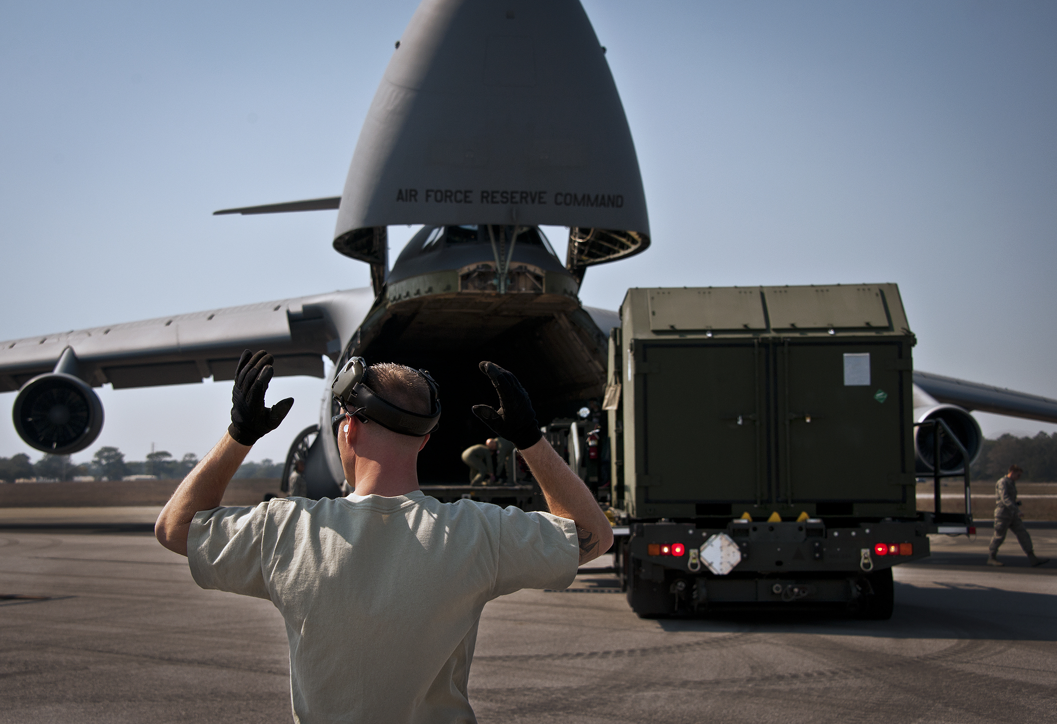Air transportation off-loads transient cargo > Eglin Air Force Base ...