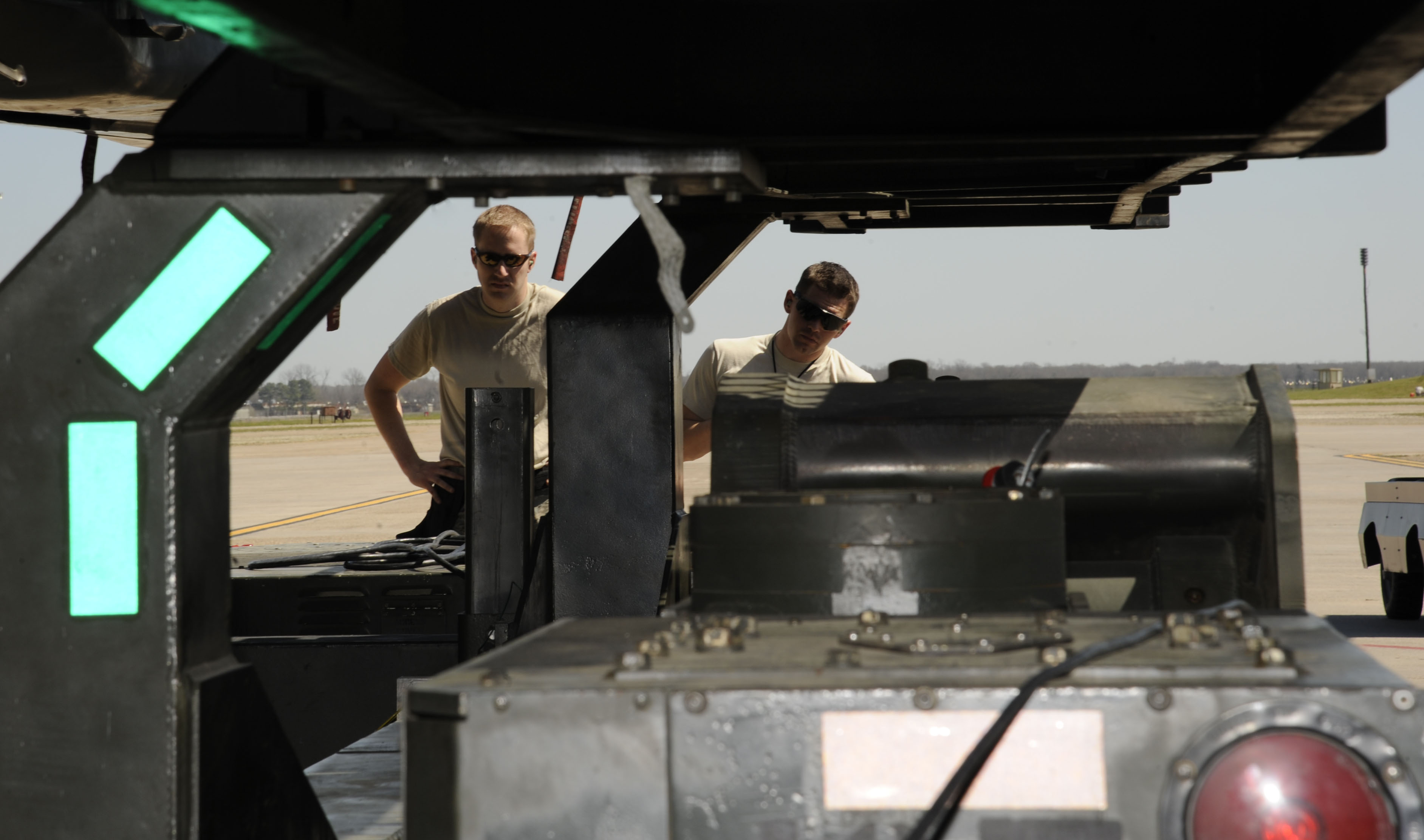 2 MXG Airmen maintain readiness with weapons loading > Barksdale Air ...