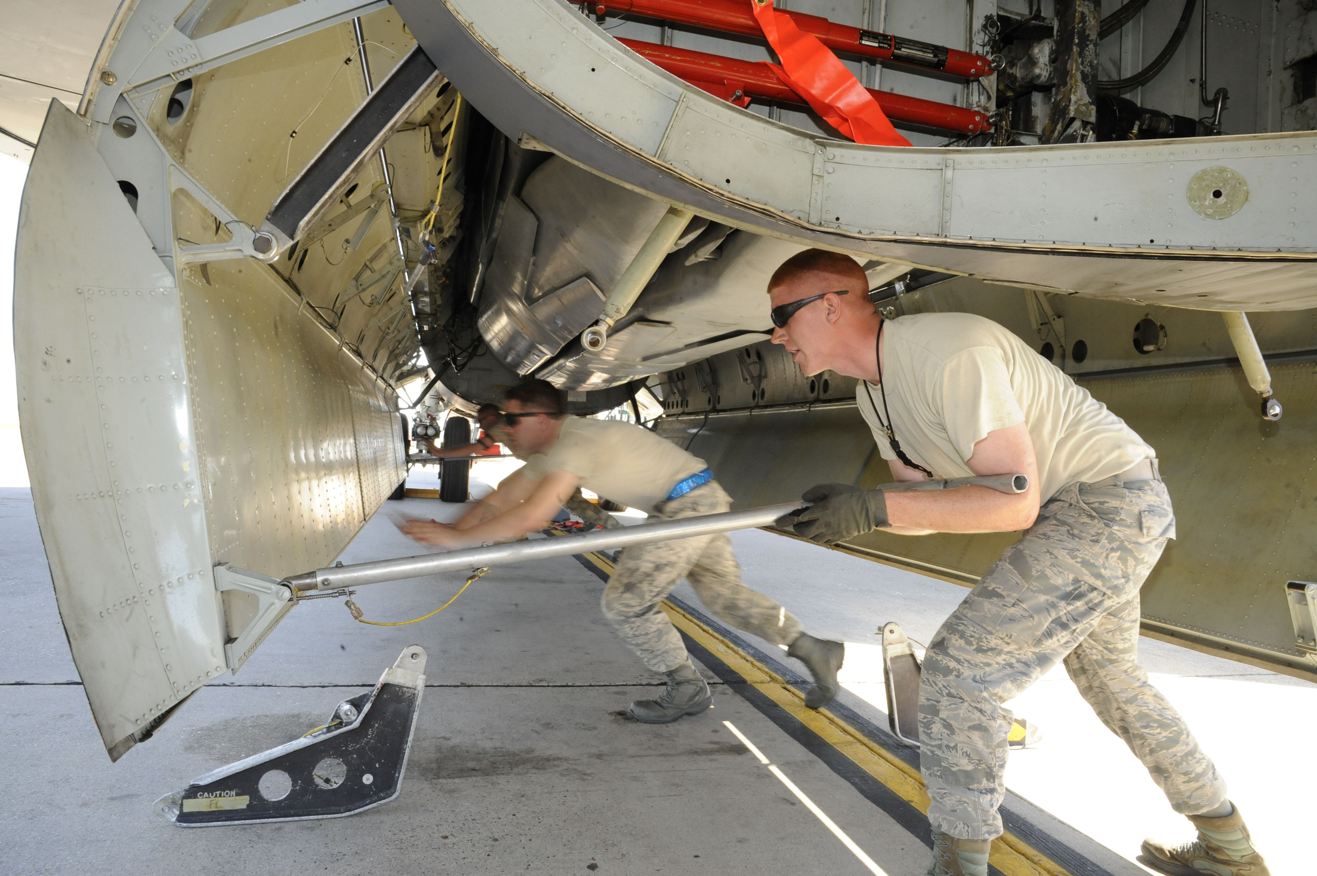 2 MXG Airmen maintain readiness with weapons loading > Barksdale Air ...
