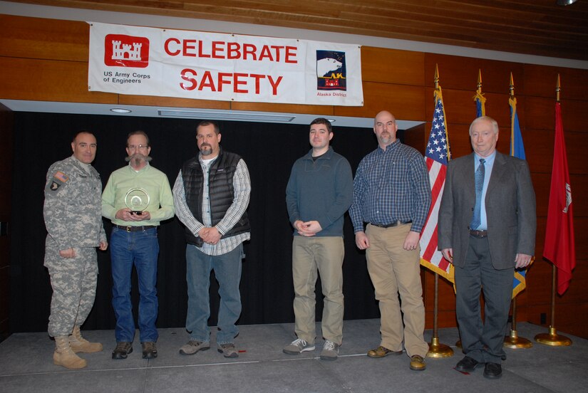 Corps of Engineers awards contractors for safety excellence > Pacific ...