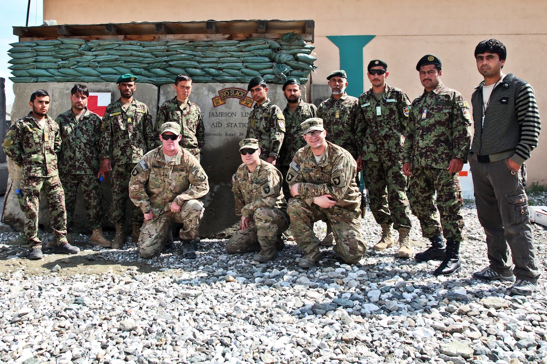 U.S. Army Staff Sgts. Jason Womack, left, Cole Weih, center, and U.S ...