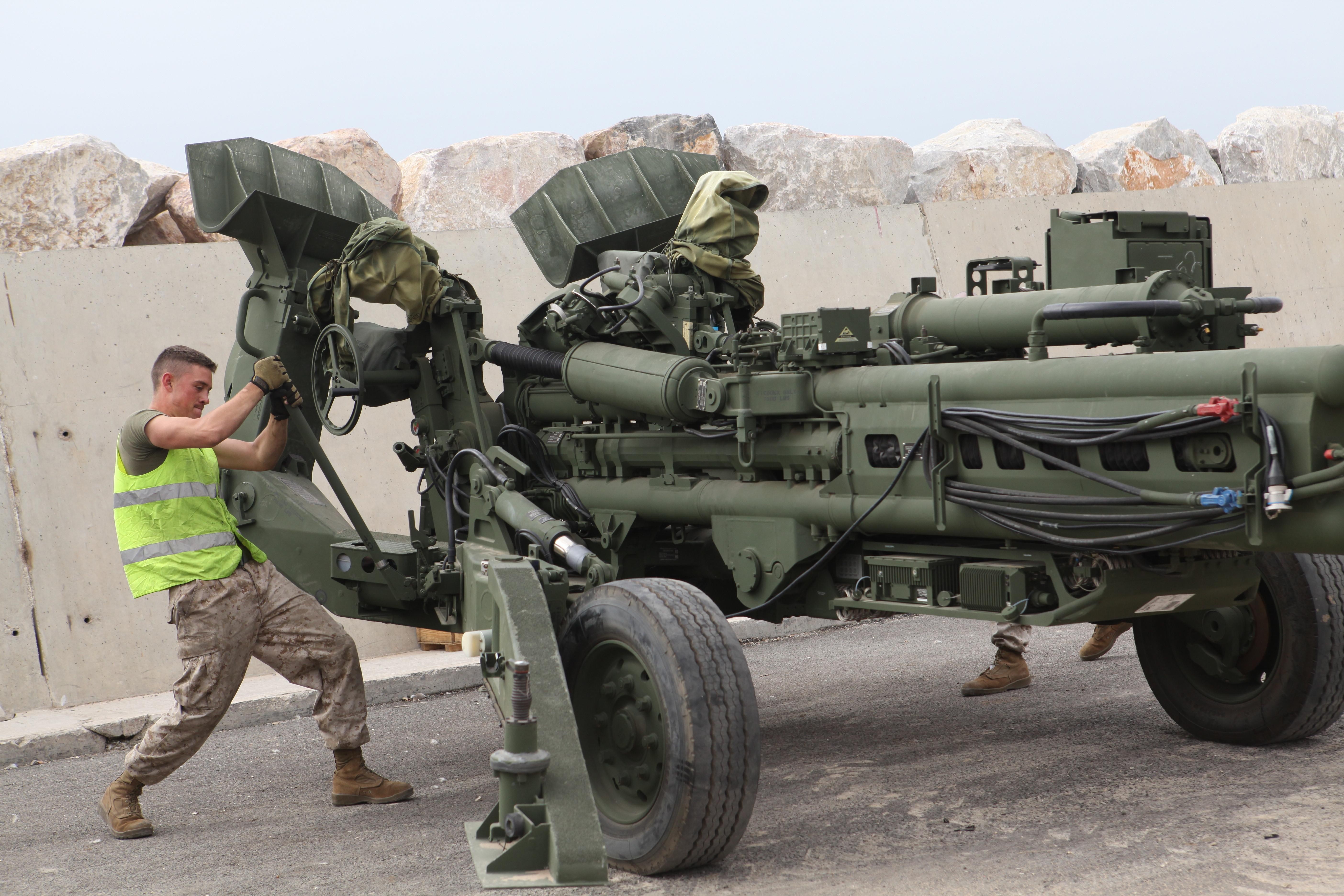 Port Operations ensure successful convoy operations during Exercise ...