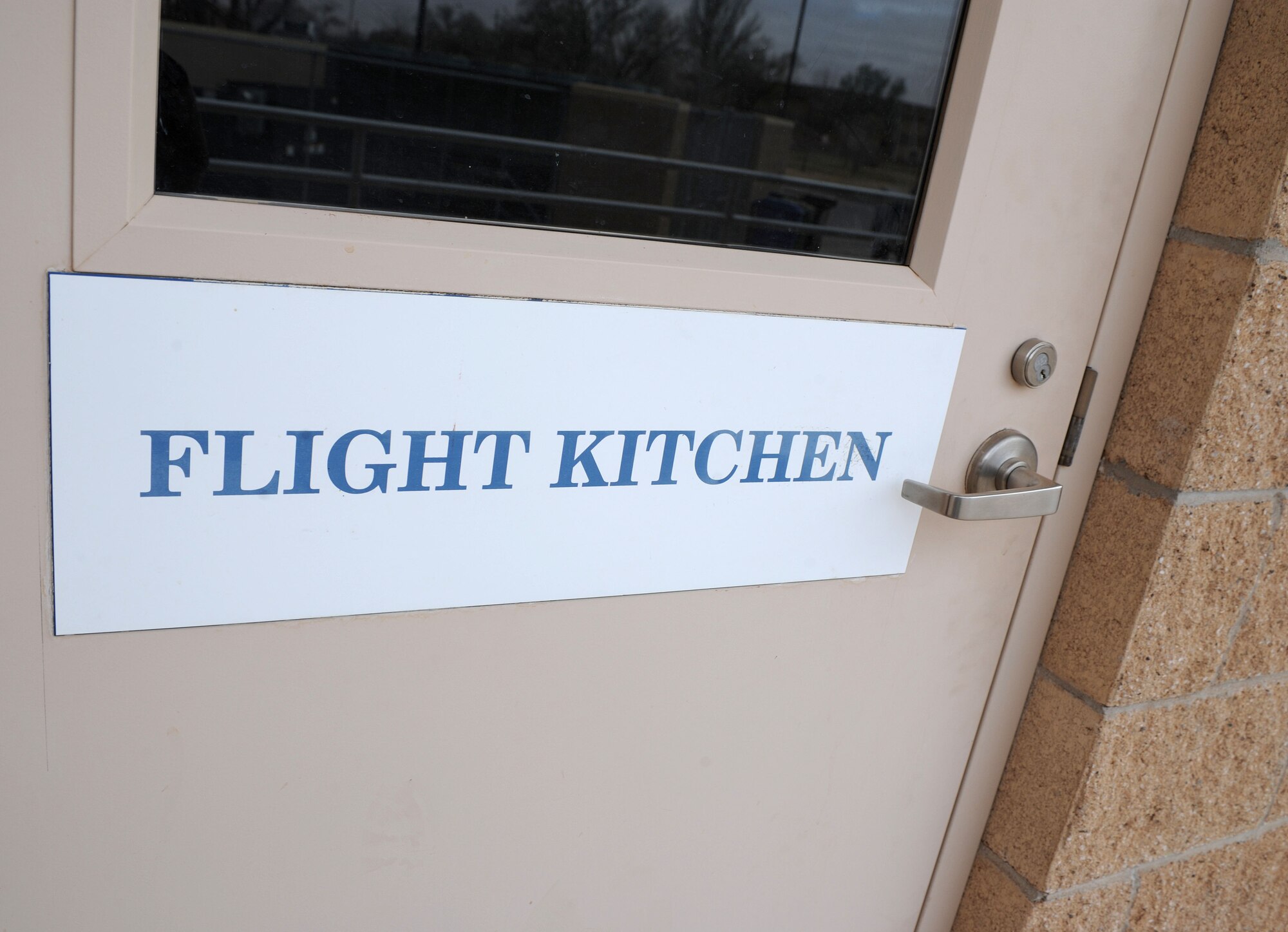 Flight kitchen keeps Airmen going > Cannon Air Force Base > News
