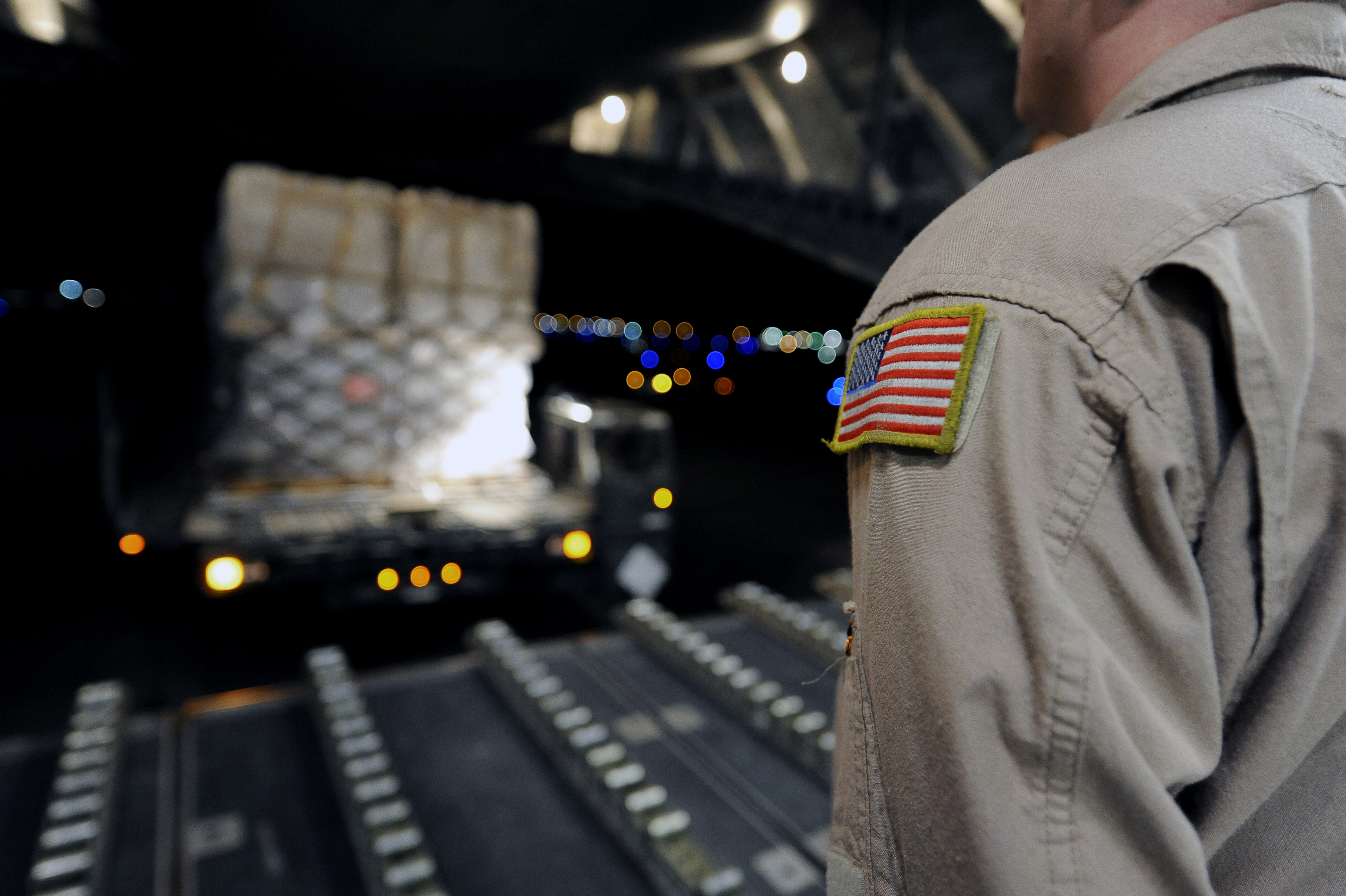 Airmen deliver food, medicine to Syrian refugees > Air Force > Article ...