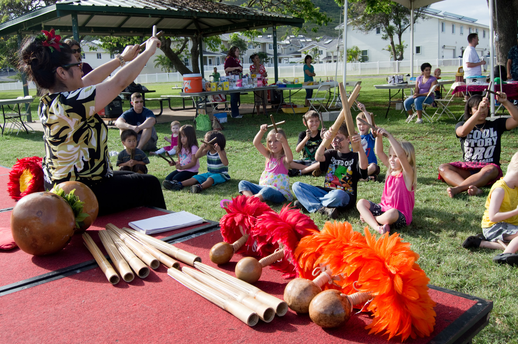 Hawaiian fun and sun "In the Park"