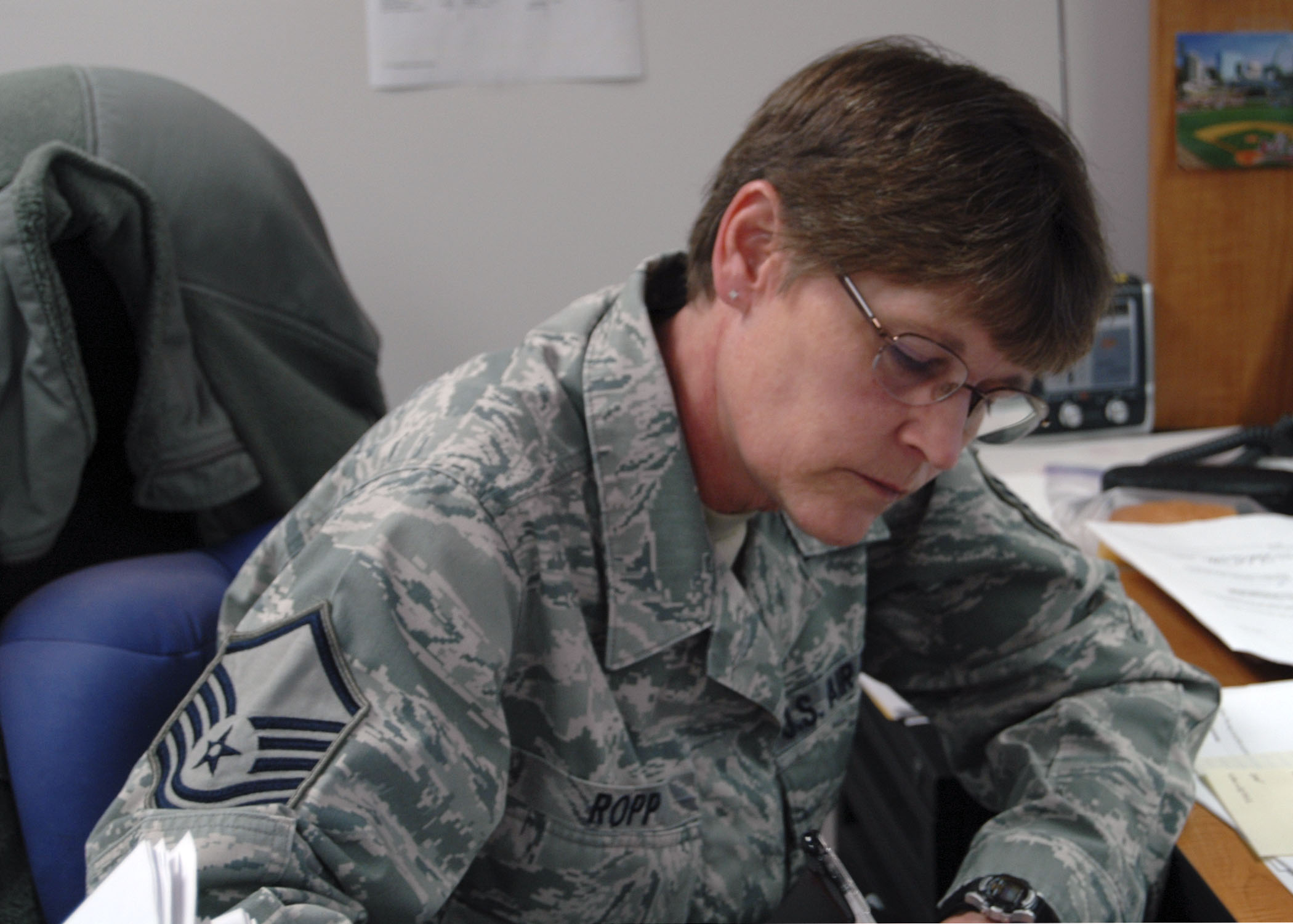 Finance office Airmen tackle challenges as a team > 131st Bomb Wing ...
