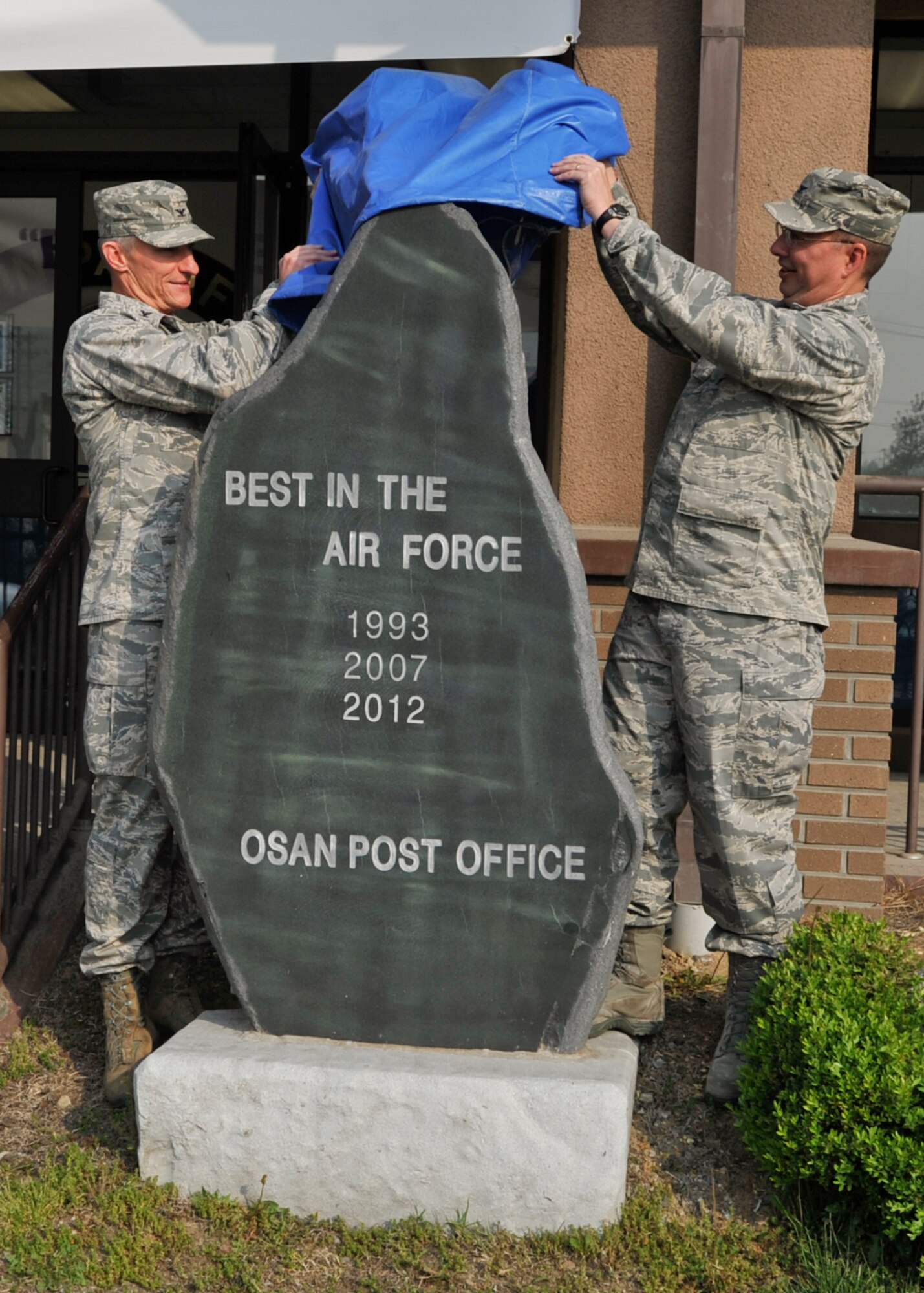 Photos: Osan Post Office named Best in Air Force 2012 > Osan Air Base ...