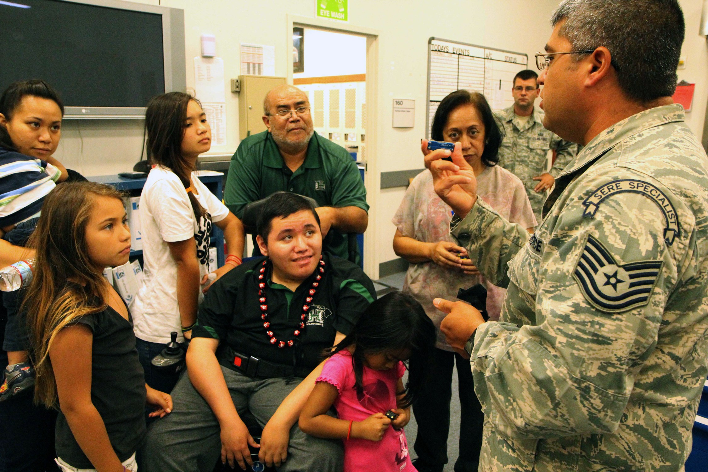 Pilot For a Day: Damon Hall-Kaneakua > 15th Wing > Article Display