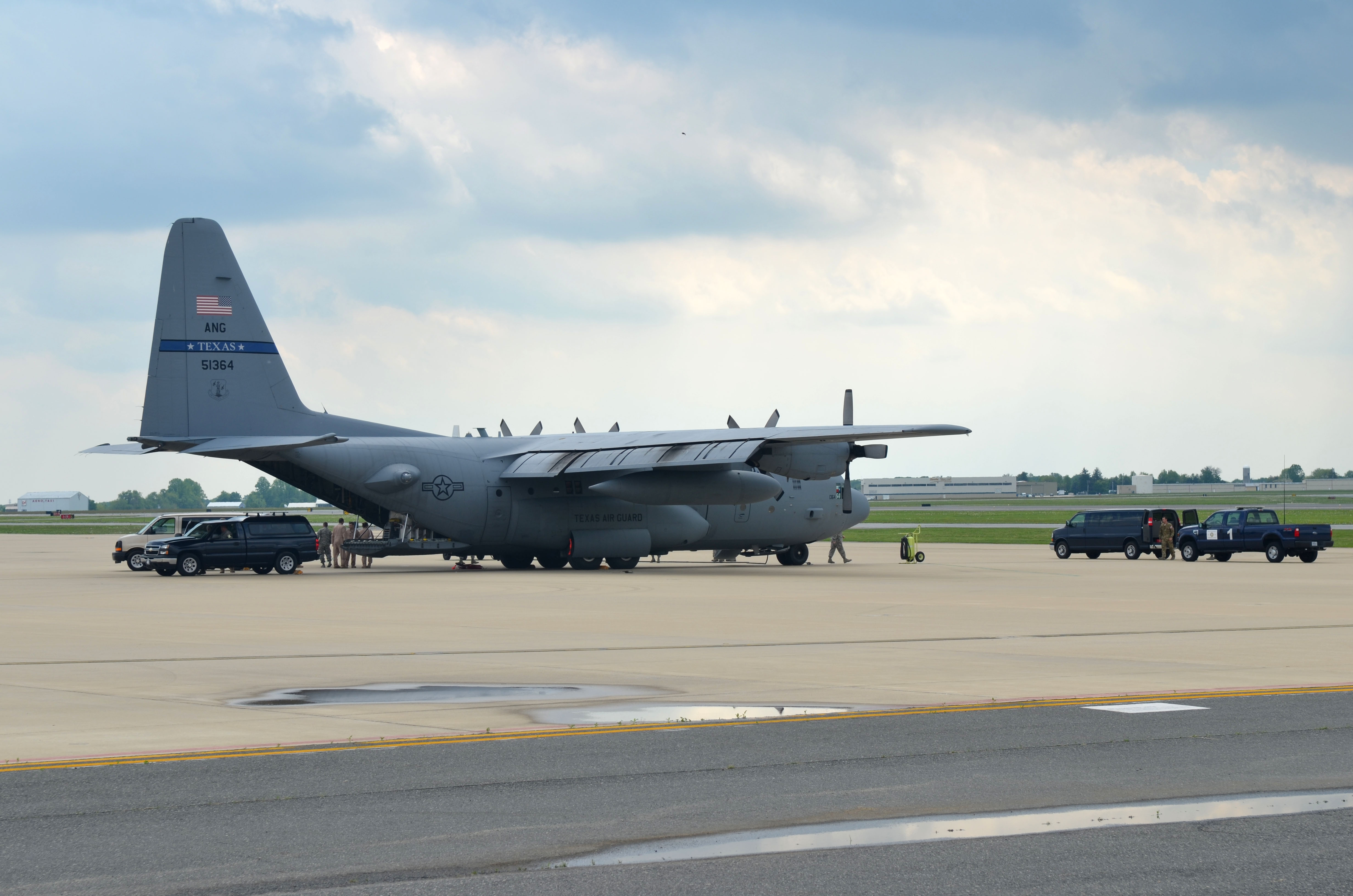 Texas Air Guard C-130 brings home Lone Star State and First State Airmen