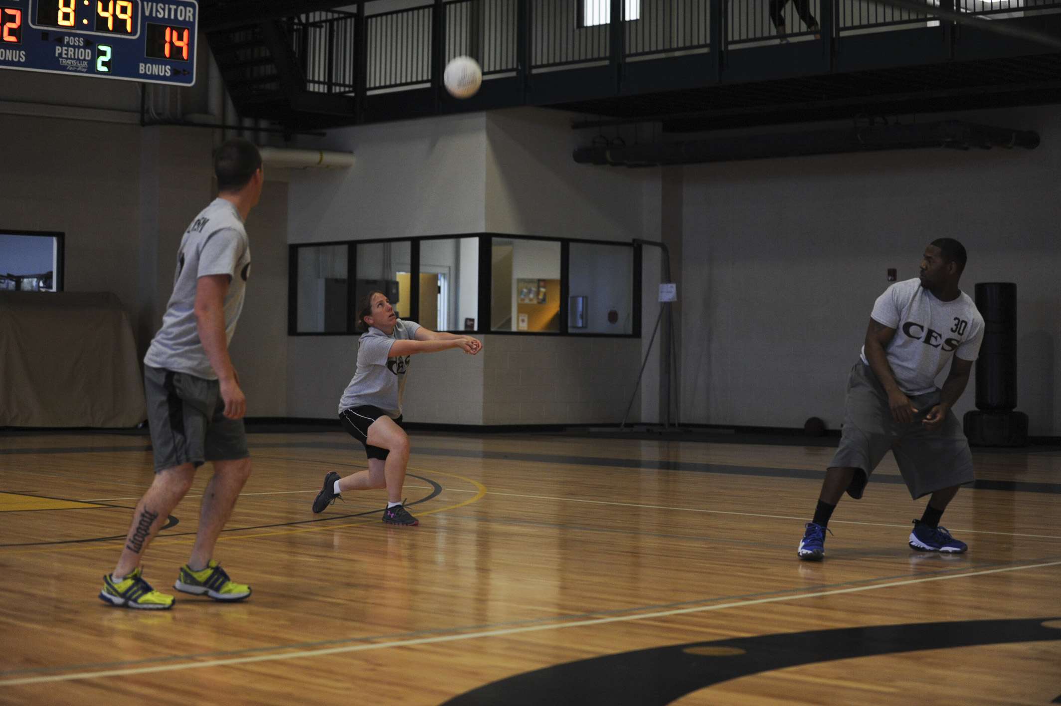 19 FSS Upsets 19 CES in 3-match thriller > Little Rock Air Force Base ...