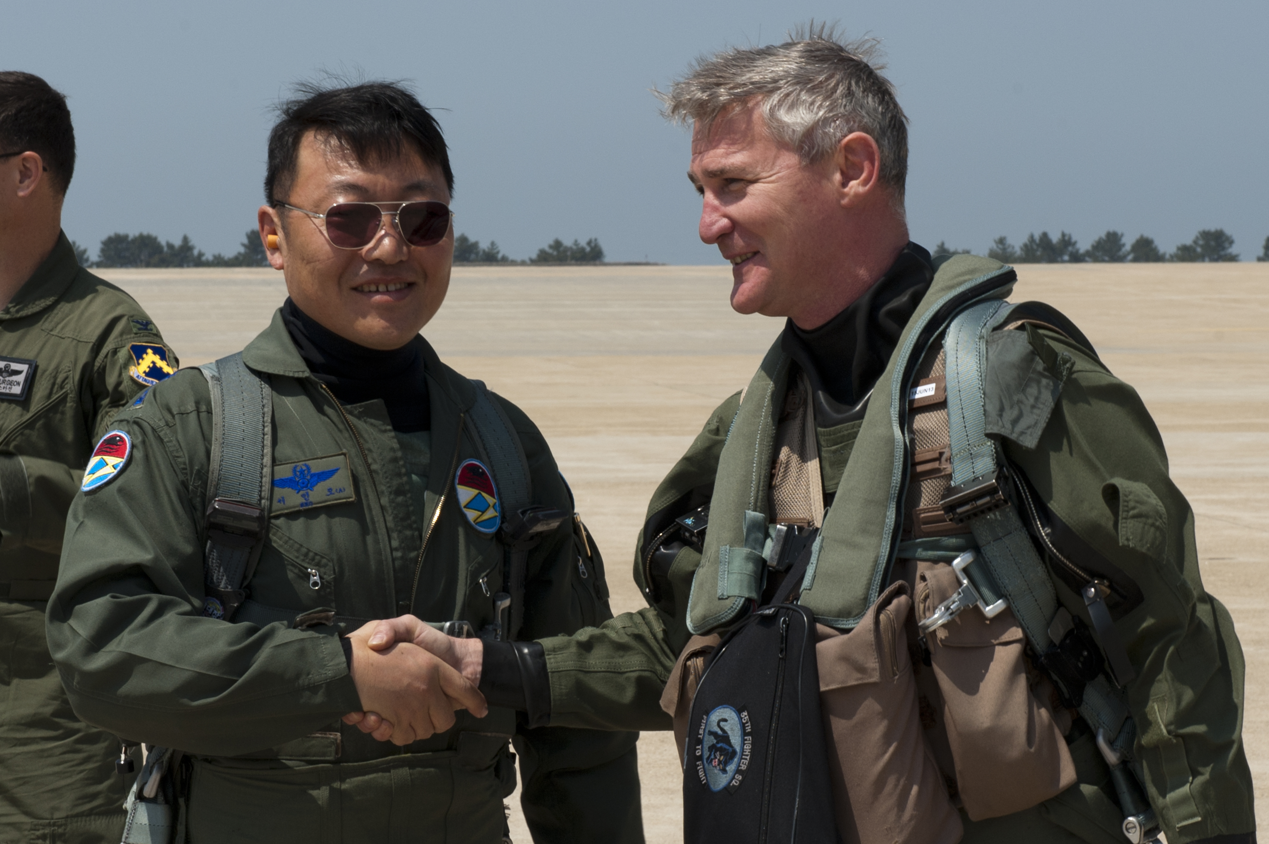 US ROK air forces friendship flight > Kunsan Air Base > Commentaries