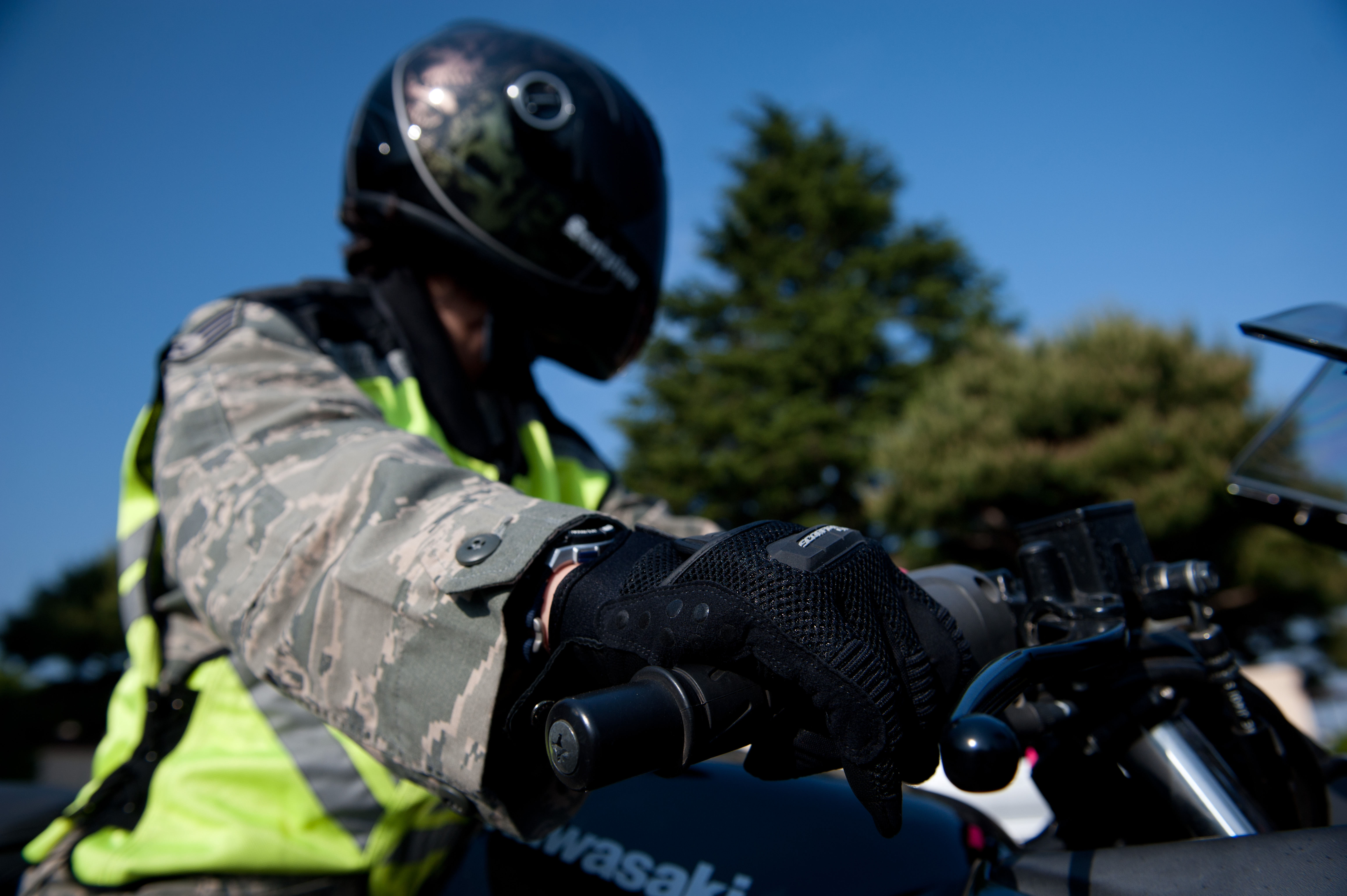 Air Force rolls with motorcycle safety > Yokota Air Base > Article Display