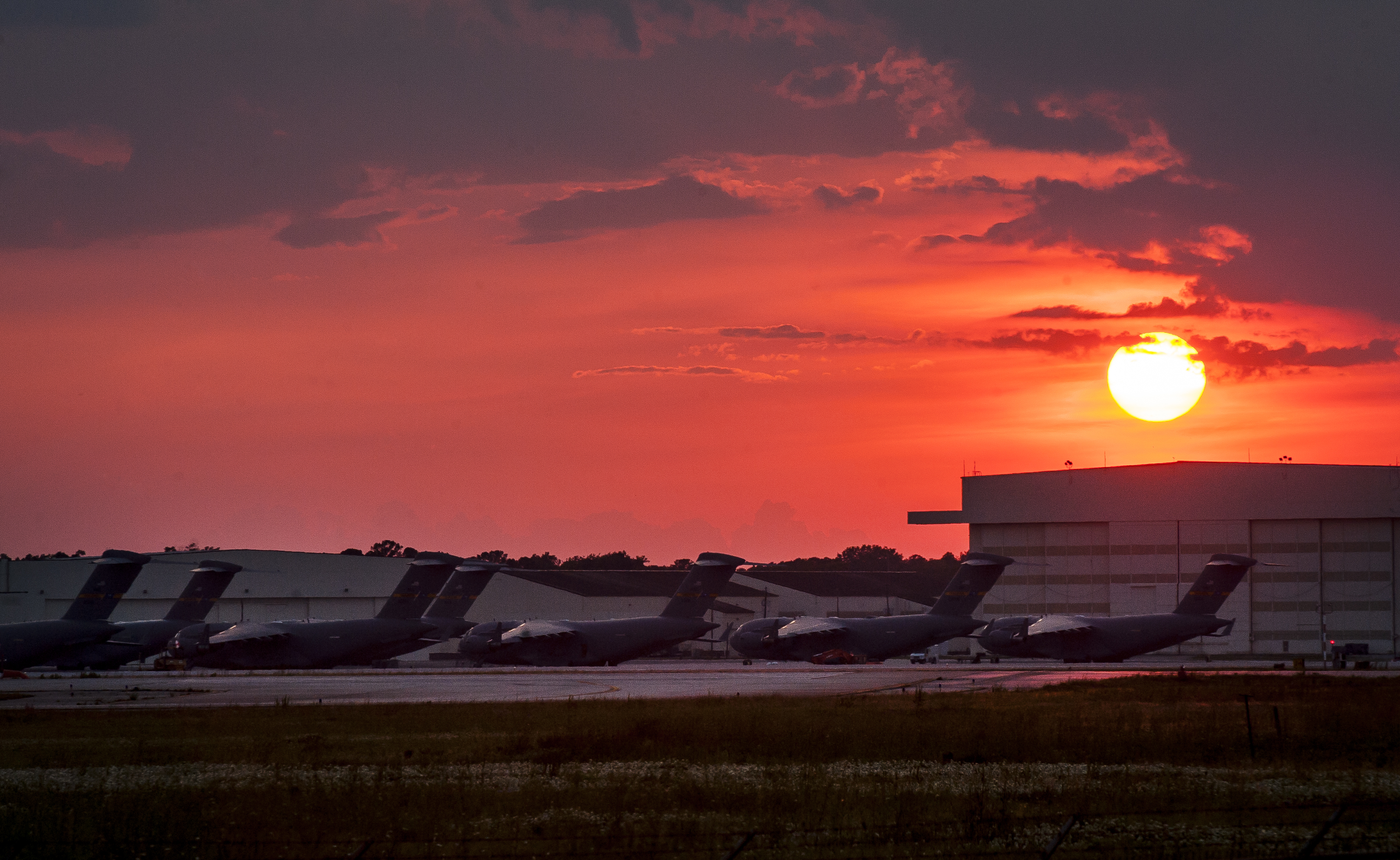 C-17 Globemaster III sunset > Marine Corps Base Quantico > News Article ...